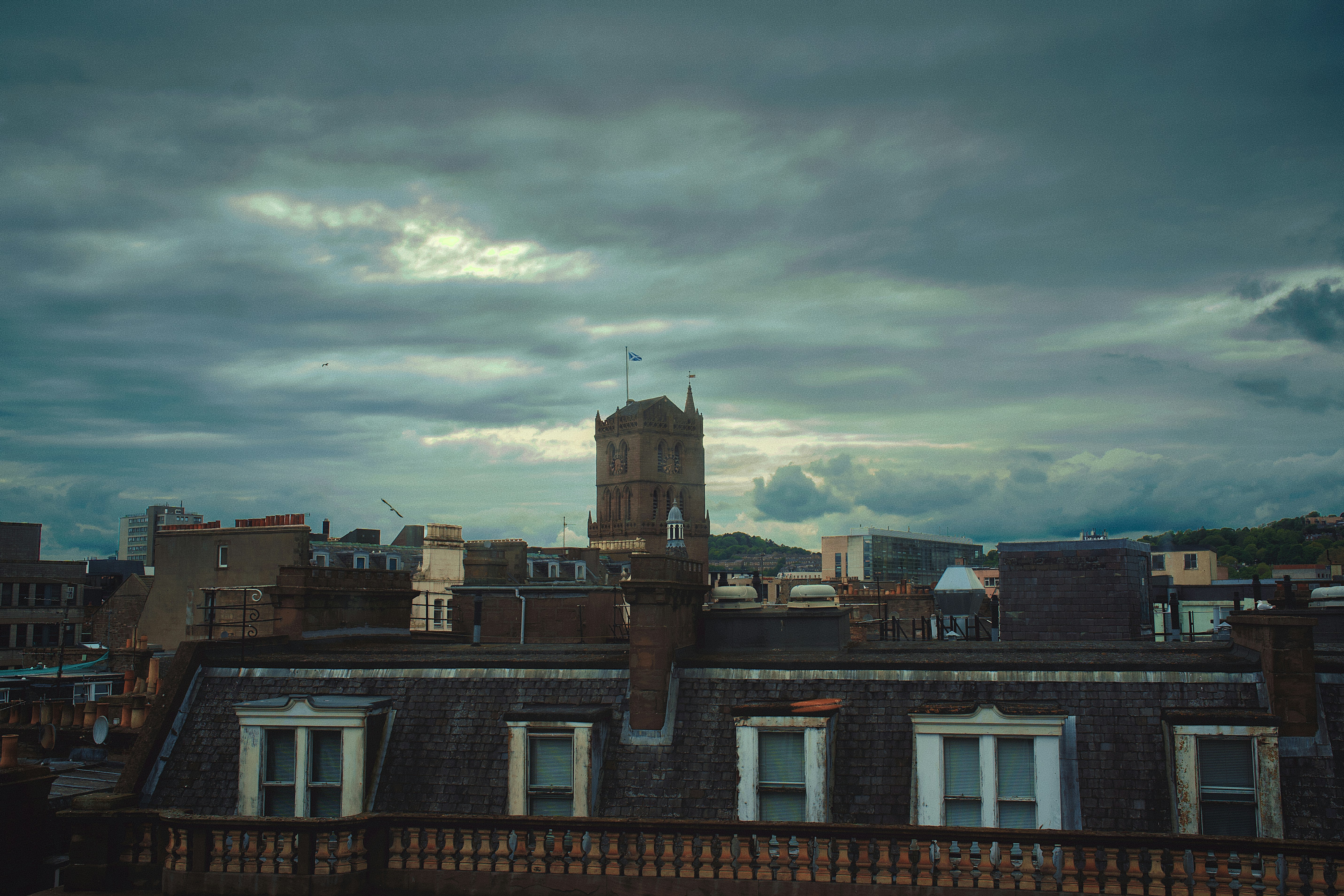 Rooftop Horizon Under a Dusky Sky