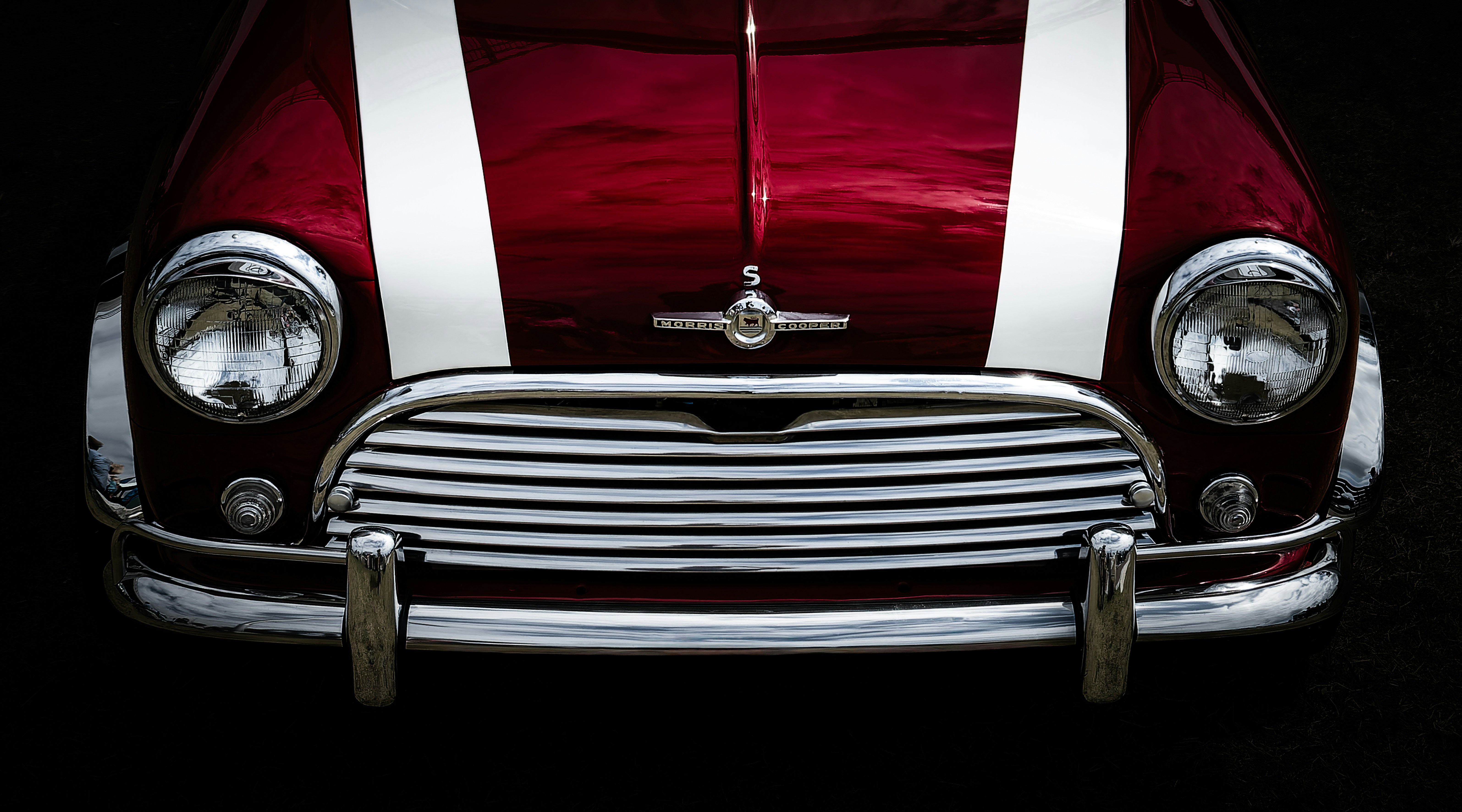 Chrome Grille Echoes: A Classic Car Portrait
