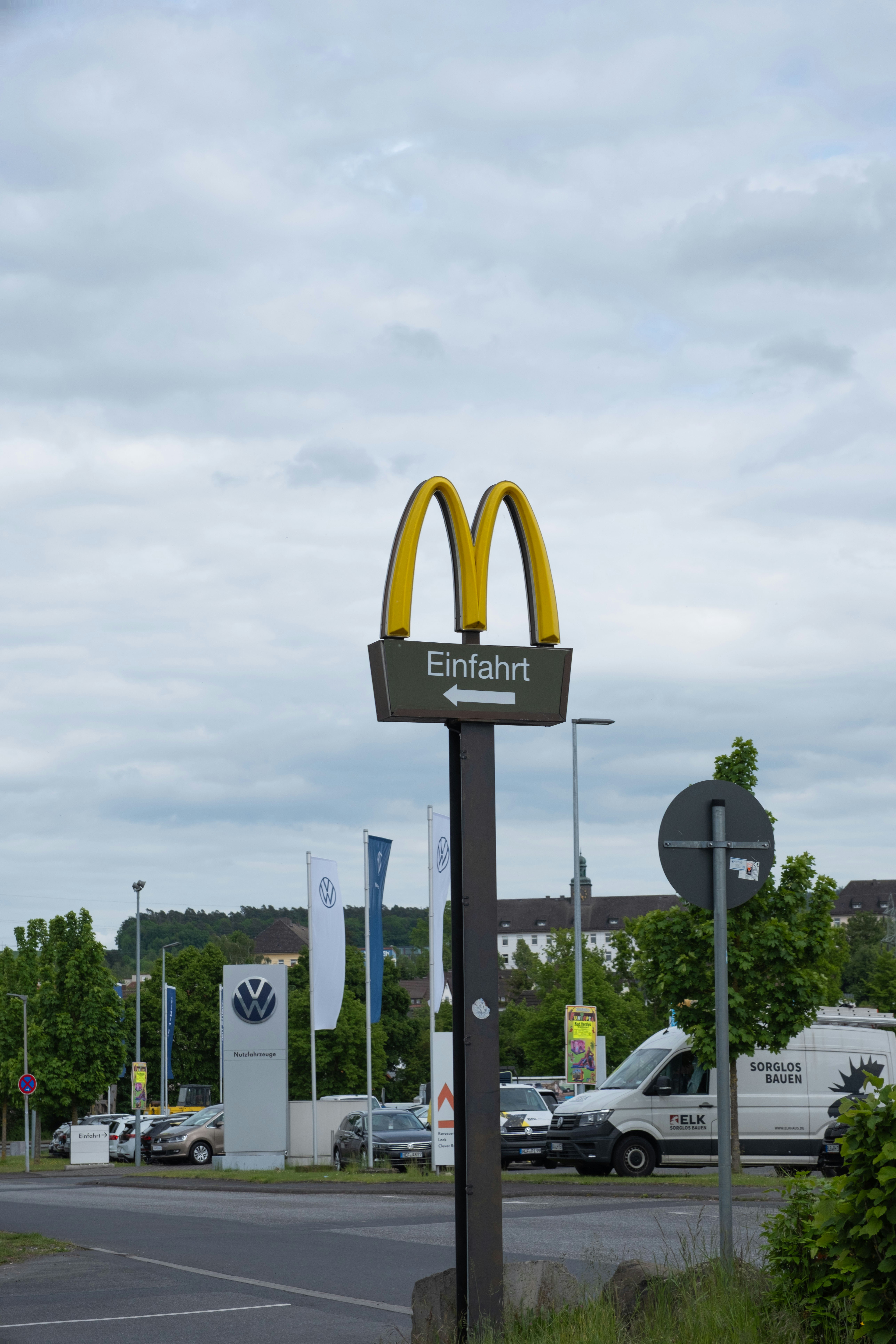 Golden Arches Over the Parking Lot: McSign in Focus