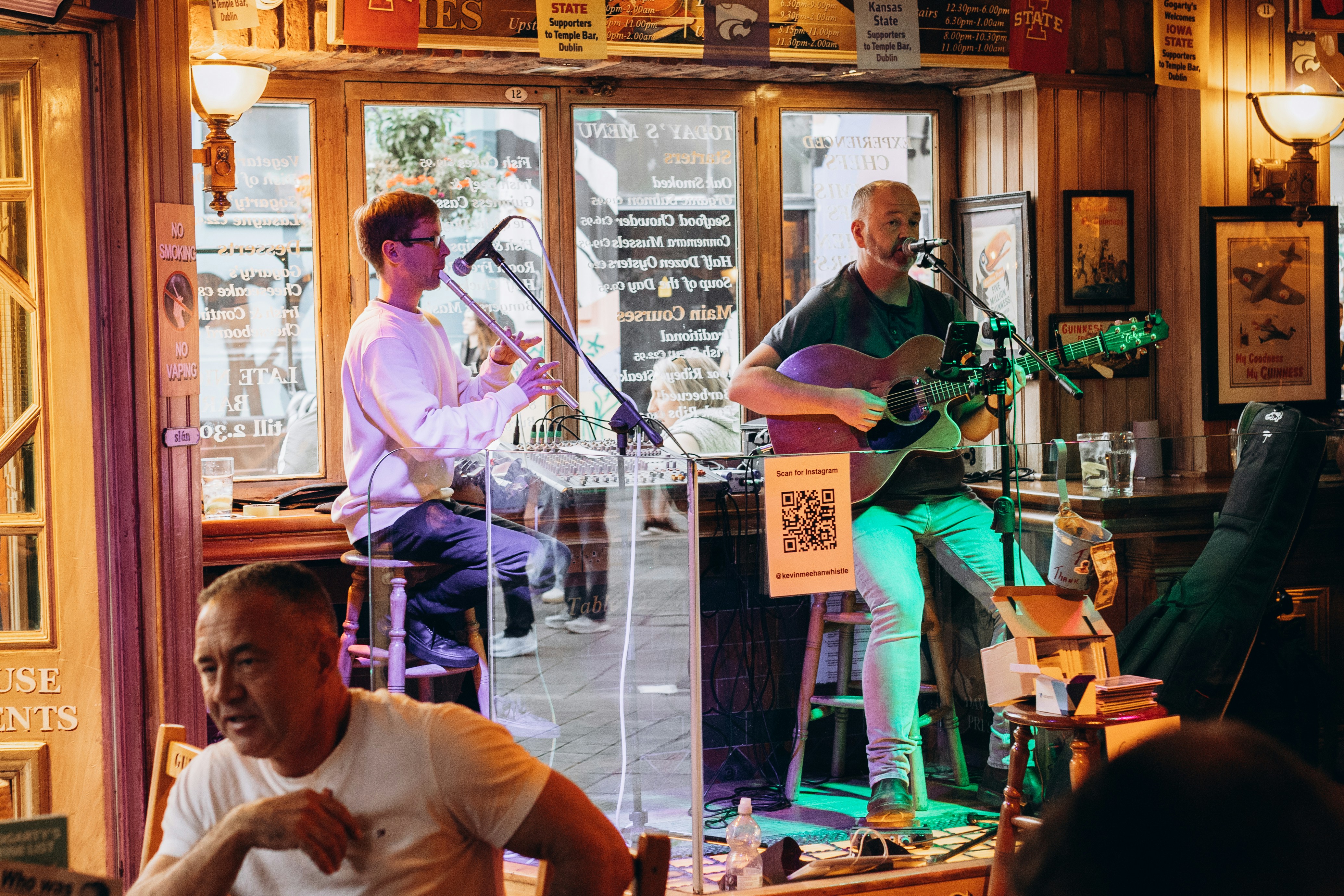 Vocal Echoes in a Cozy Corner Bar