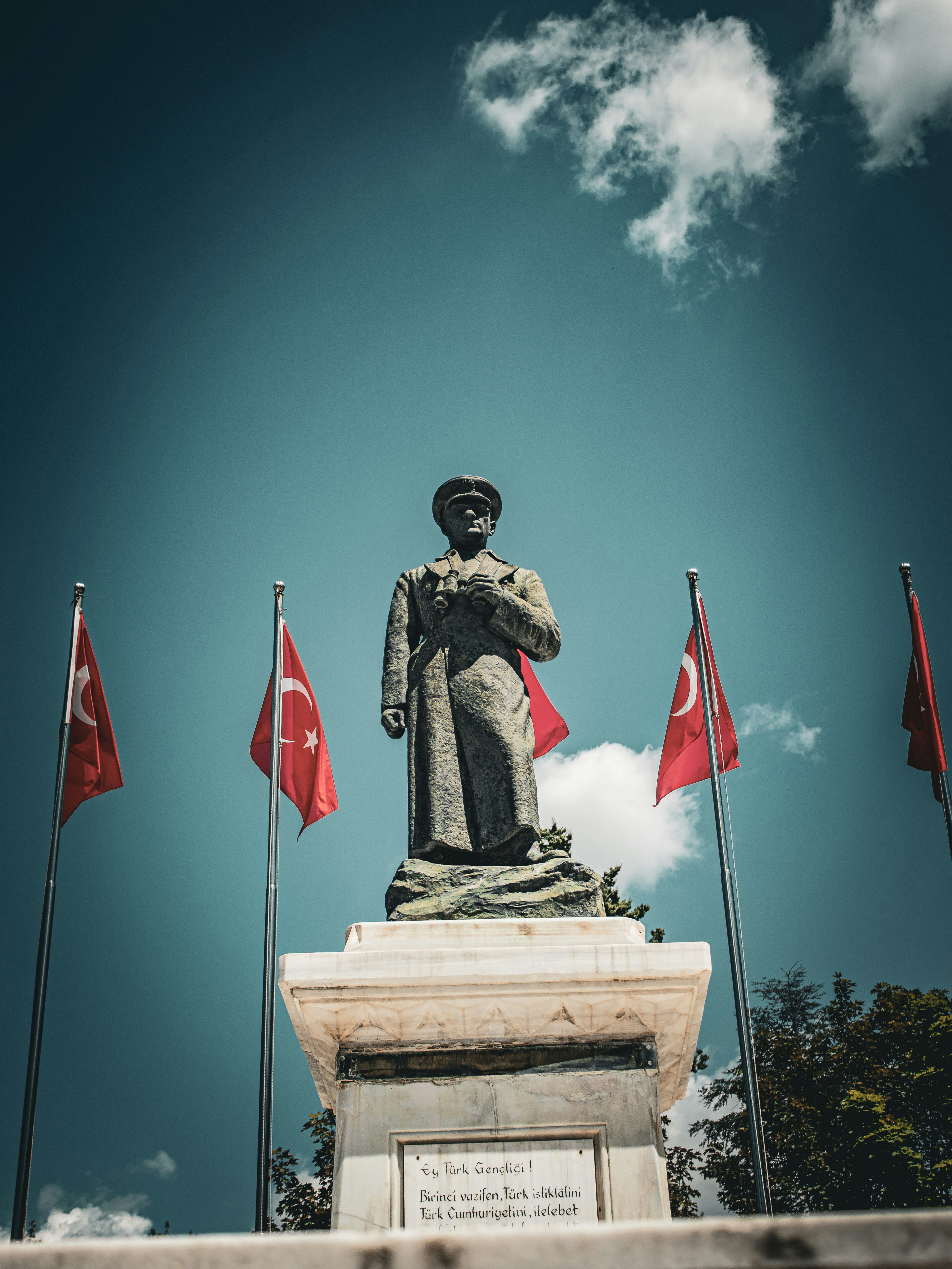 Flag-borne Reverence: A Monument that Reaches the Sky