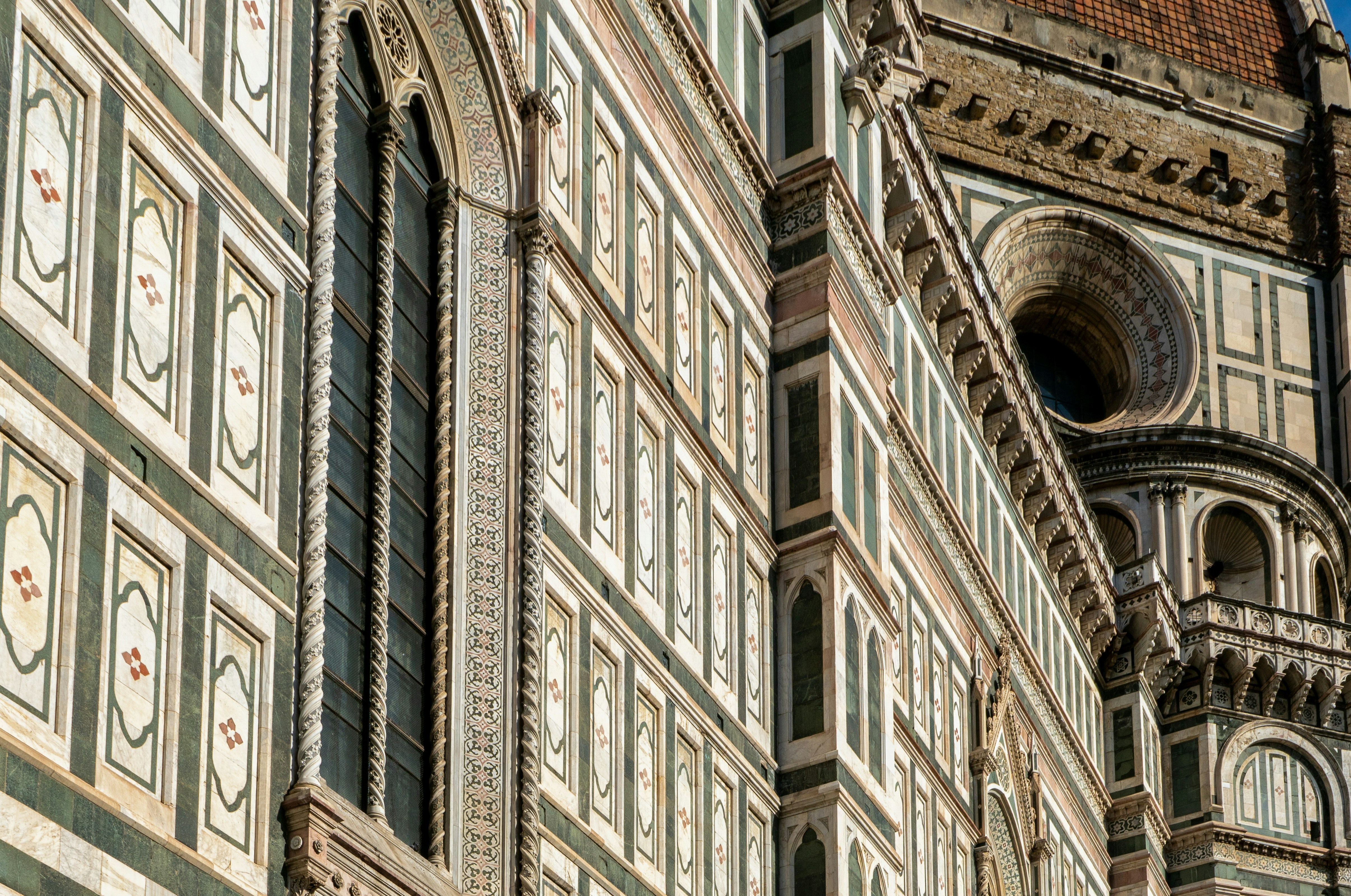 Florentine Facade in Marble Echoes