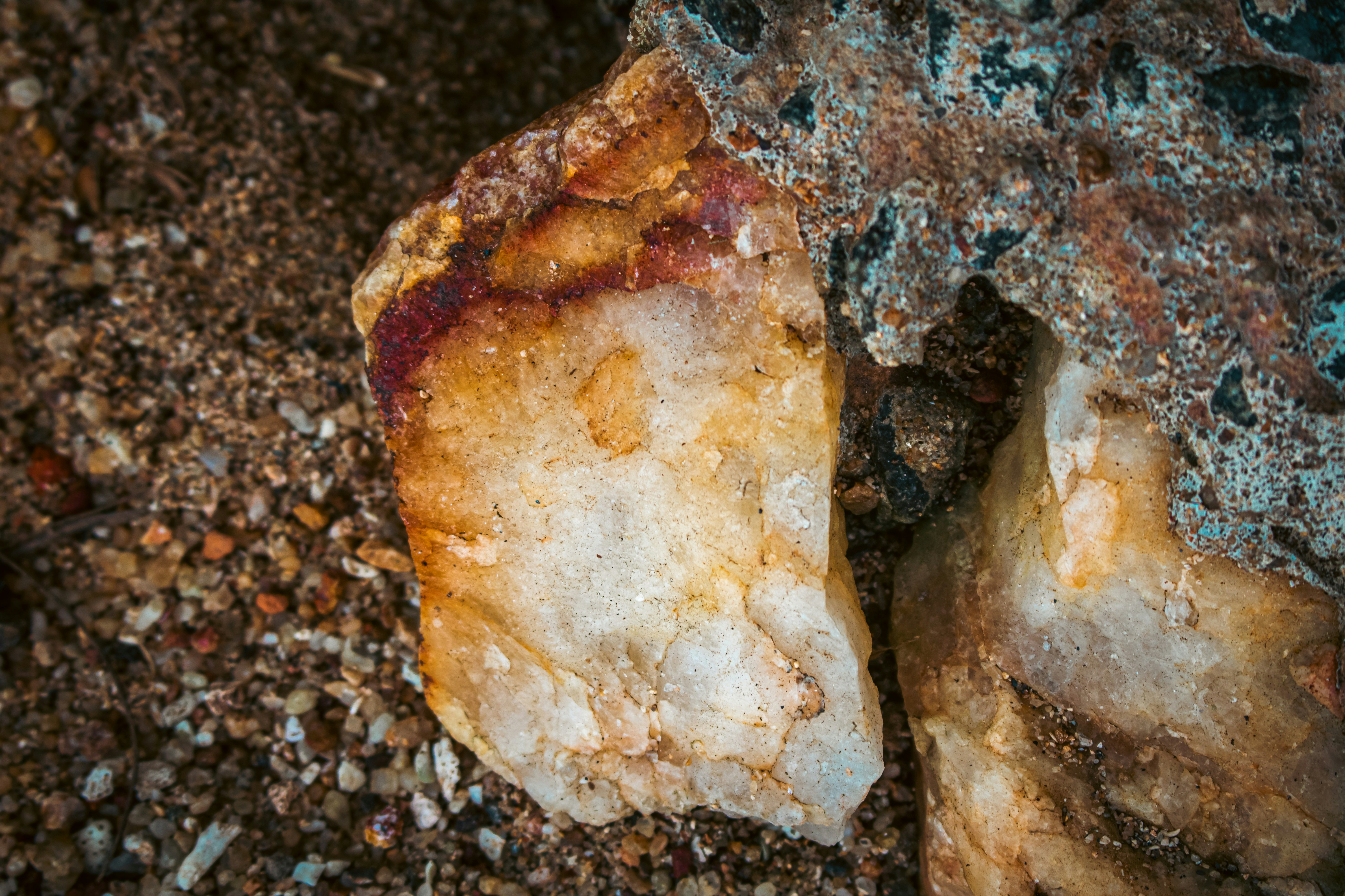 Loaded Crystalline Geometry in Rough Terrain