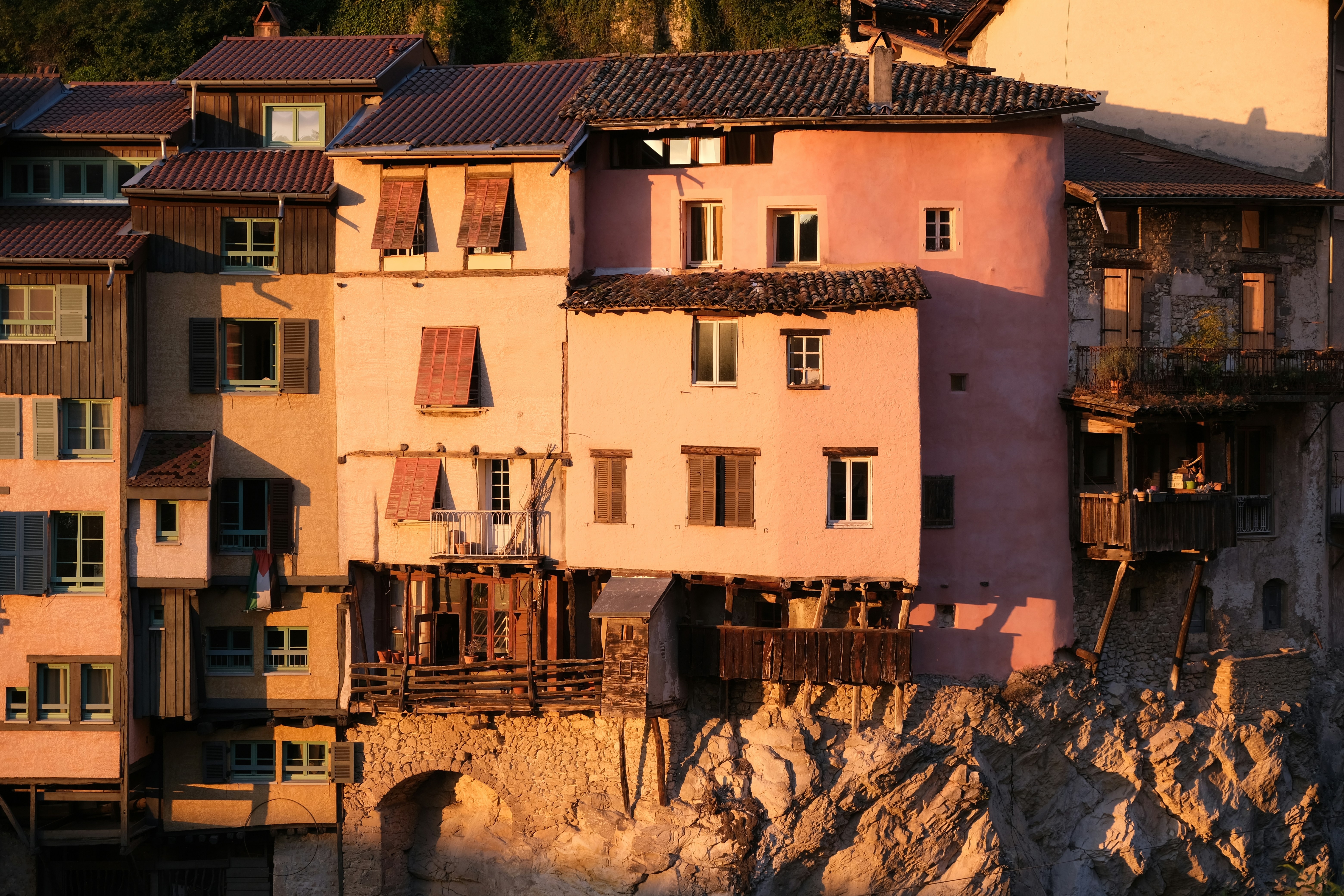 Sunlit Facades Clinging to a Cliff