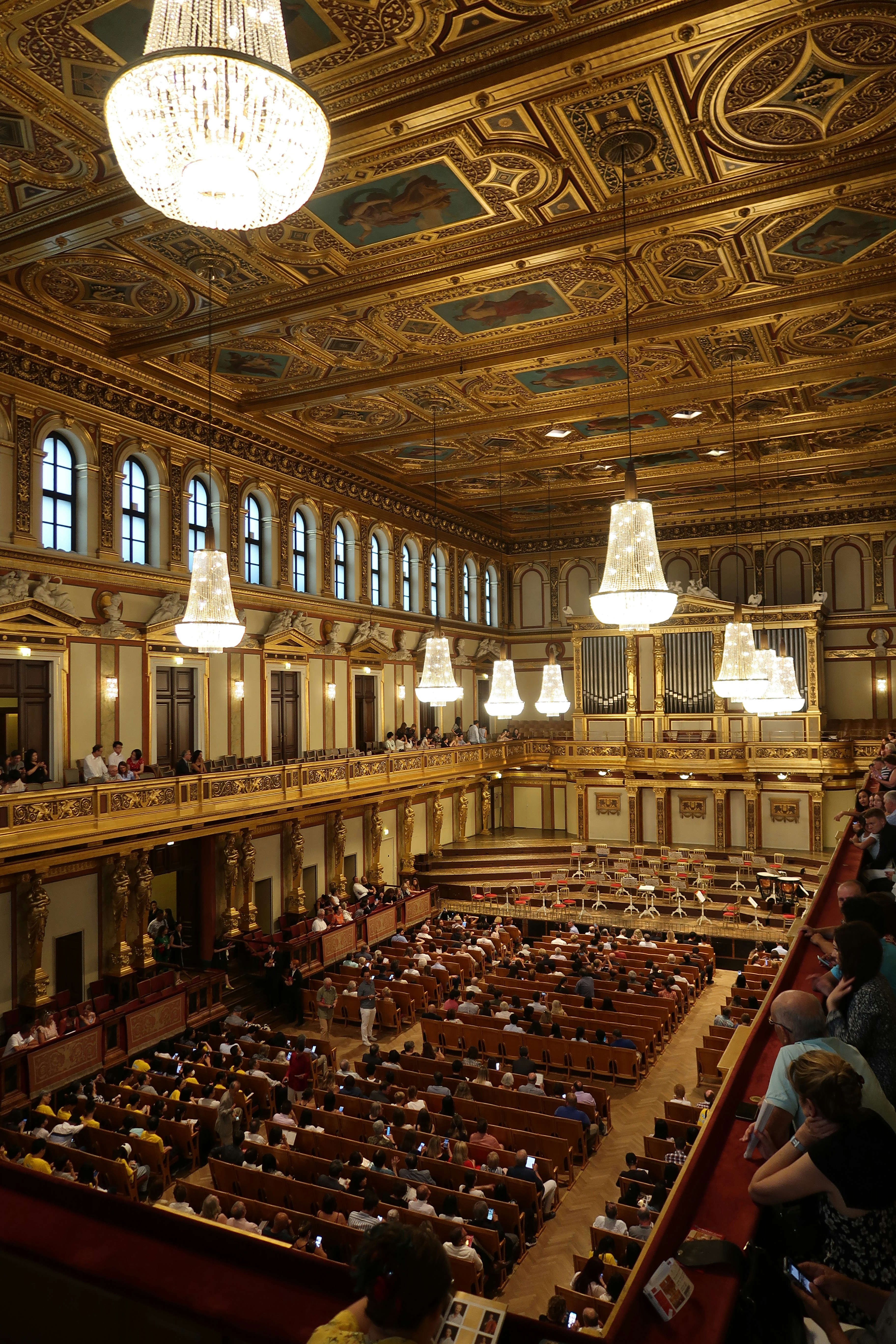 Auditorium Grandeur: A Painted Ceiling Over a Living Gallery