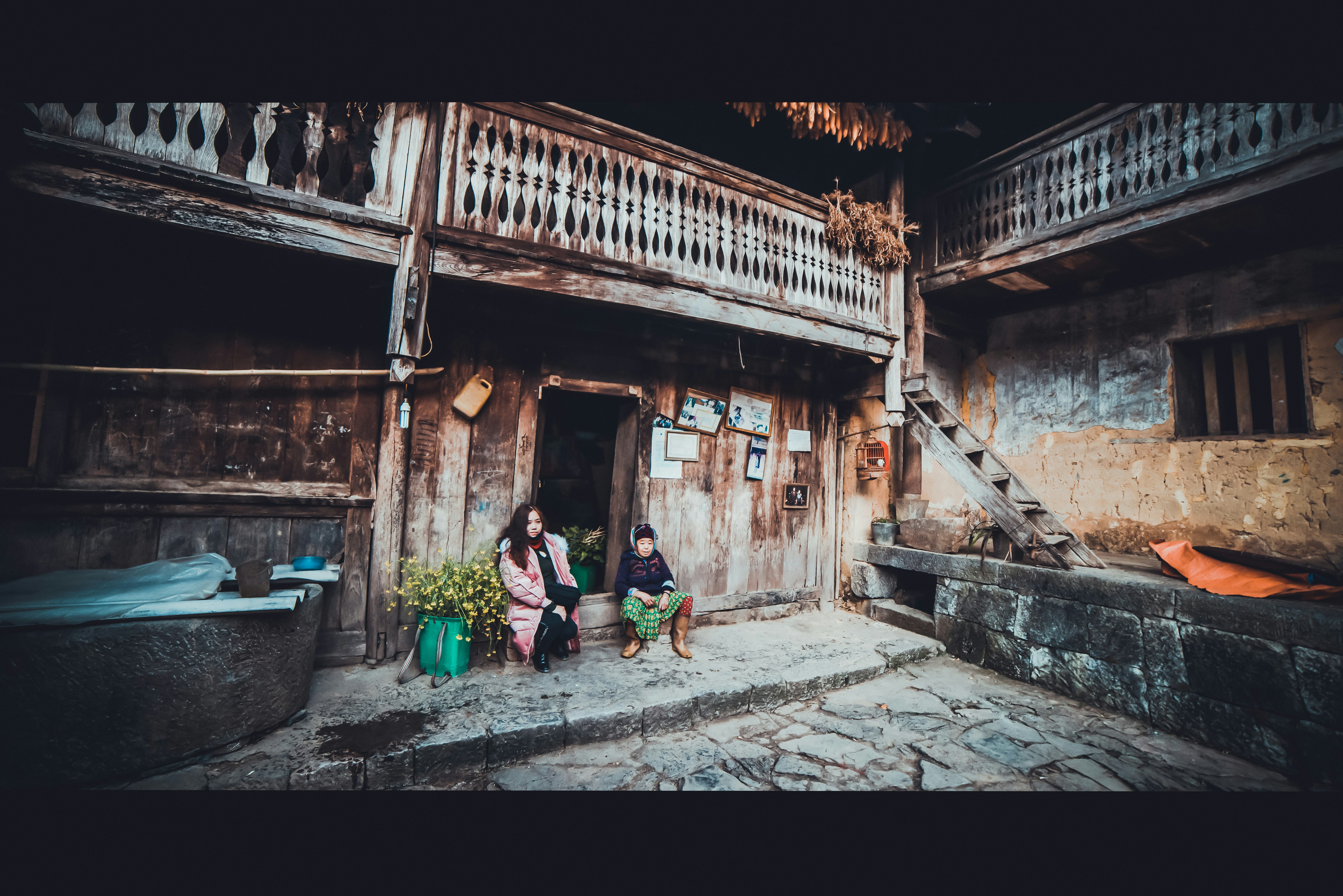 Quiet Resilience at the Old Courtyard