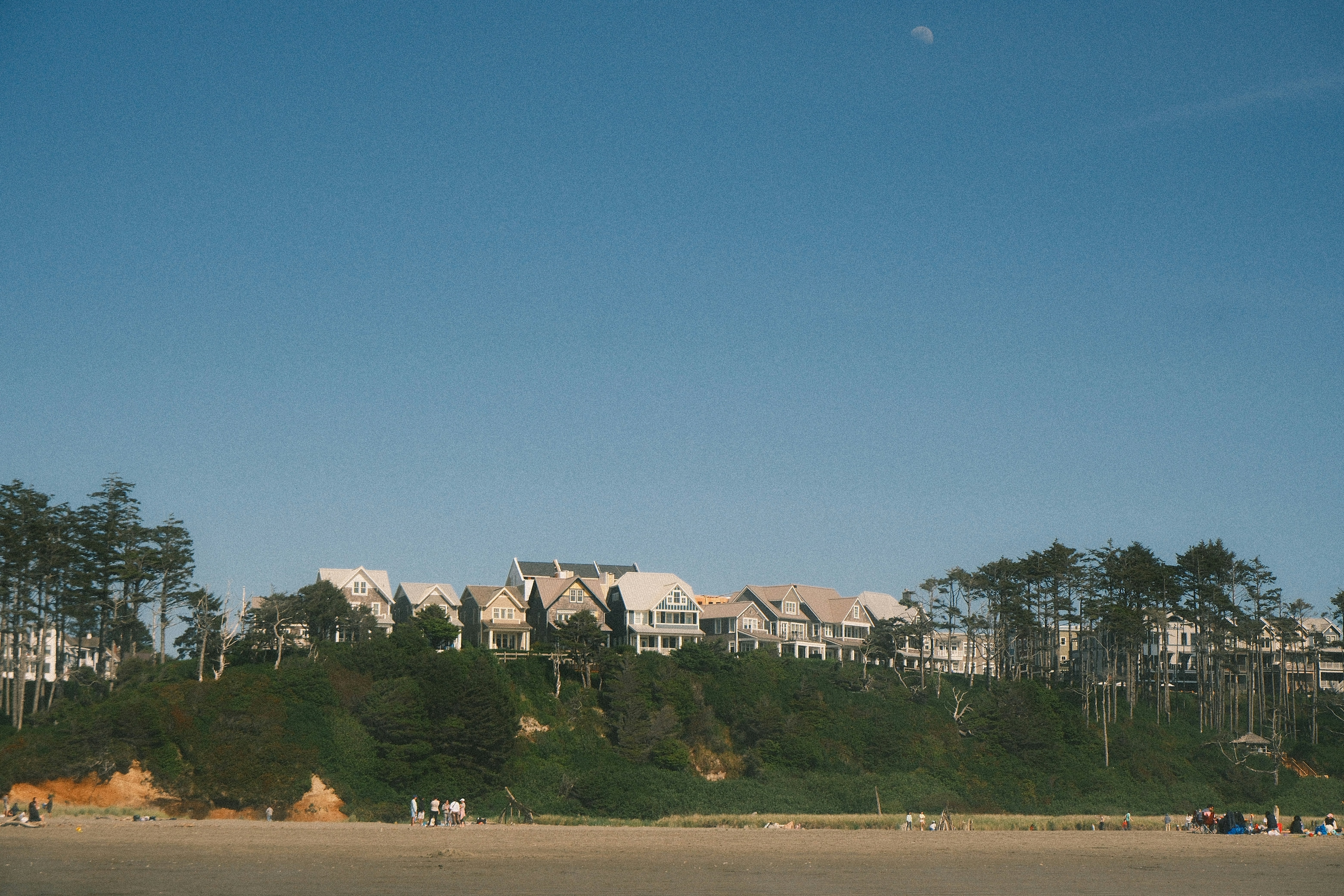 Coastal Row houses on a sunlit bluff