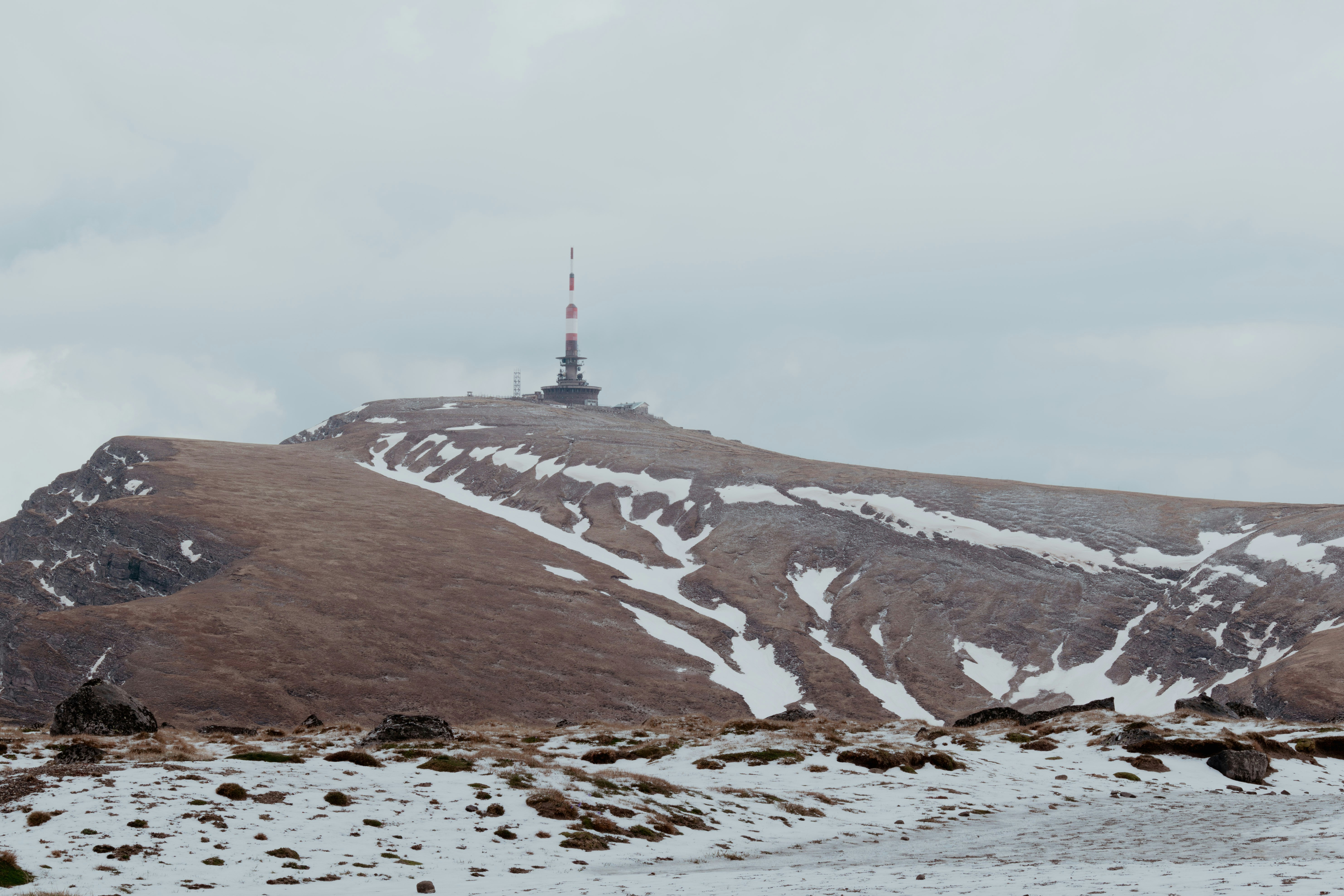 Snow-skimmed Ridge with Radio Mast Crown