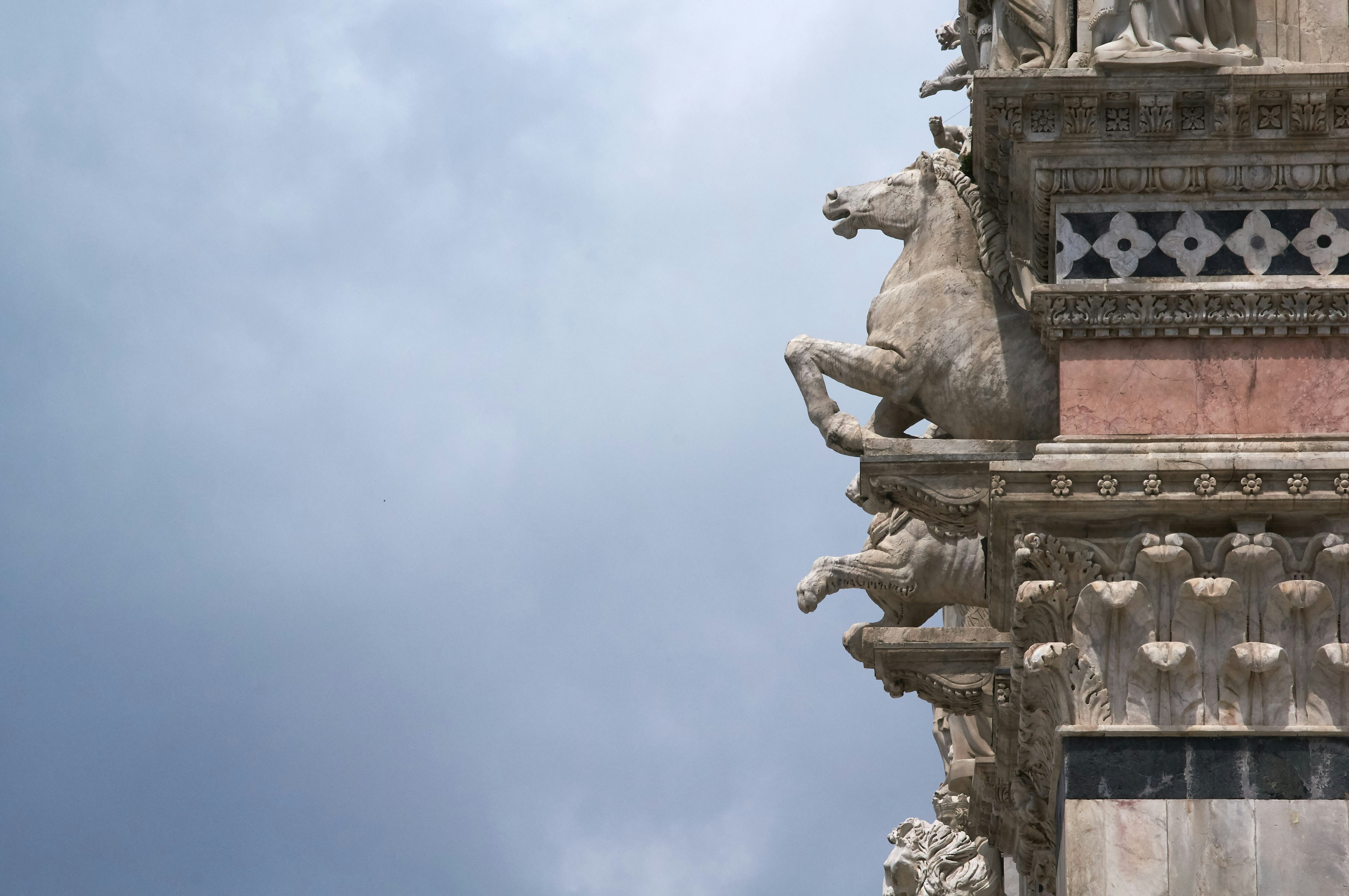 Carved Sentinel: A Corner of Stone and Sky