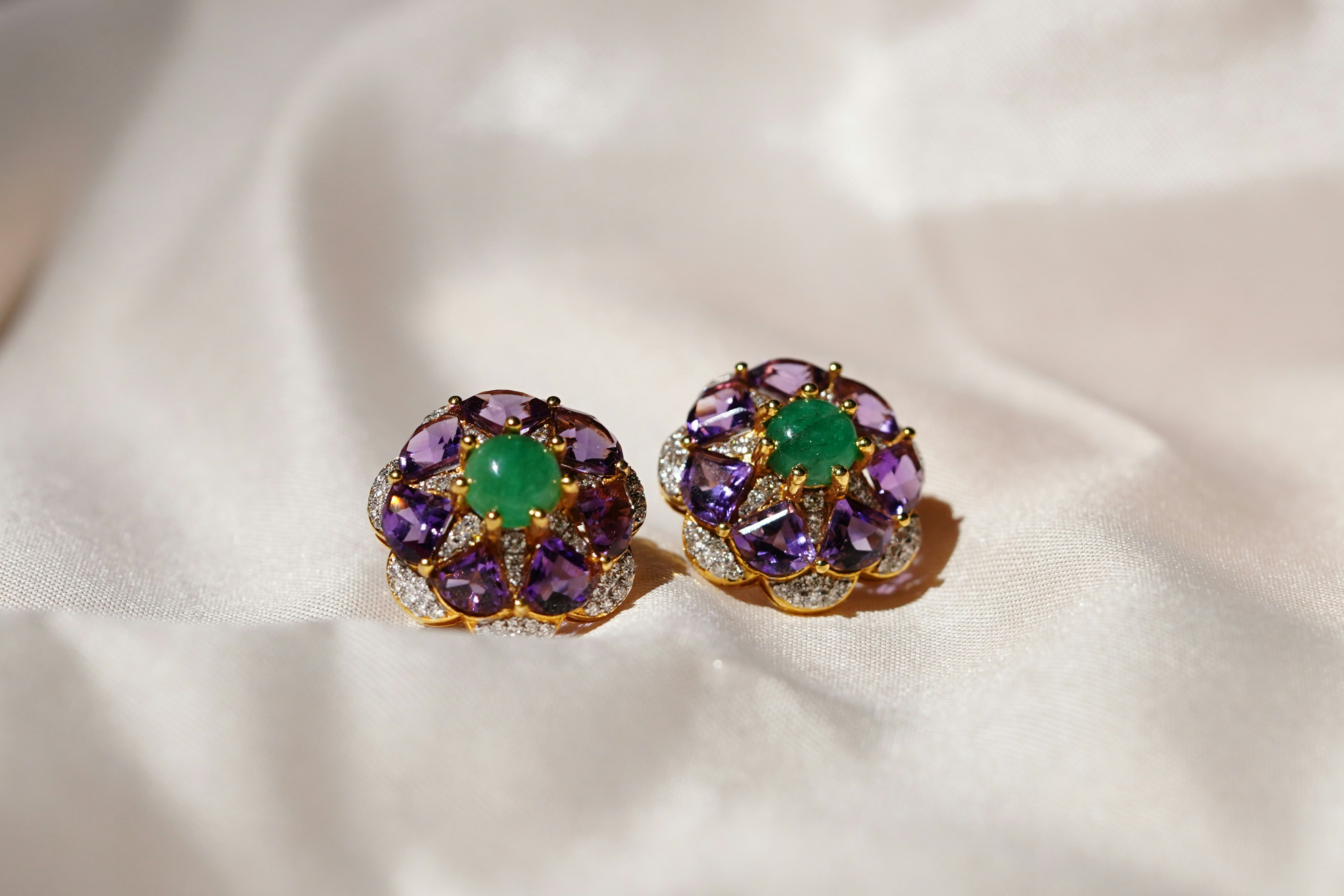 Emerald Center: Floral Jewels on Satin
