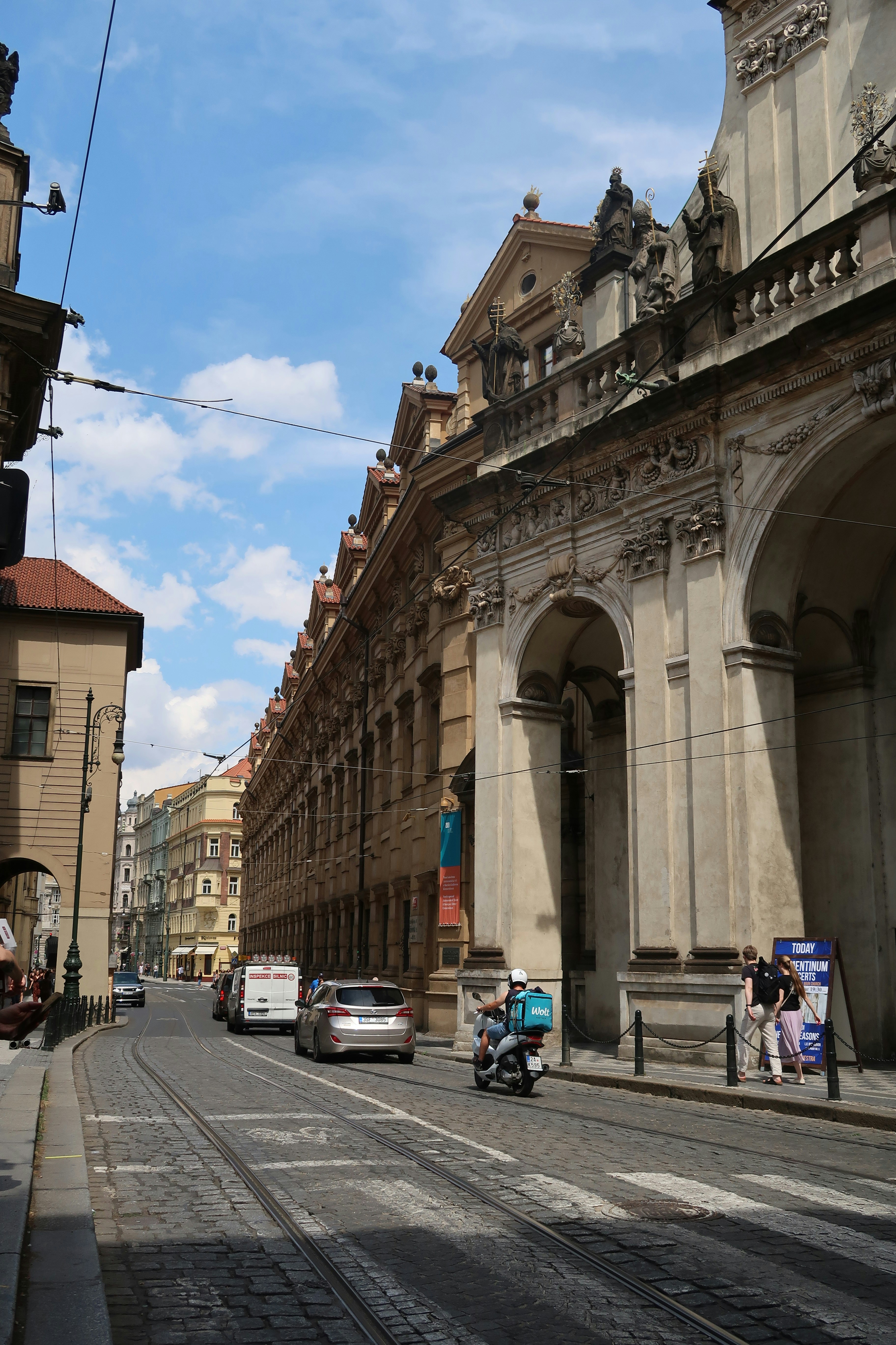 Arcade of Time: Carriageway Under the Grand Facade