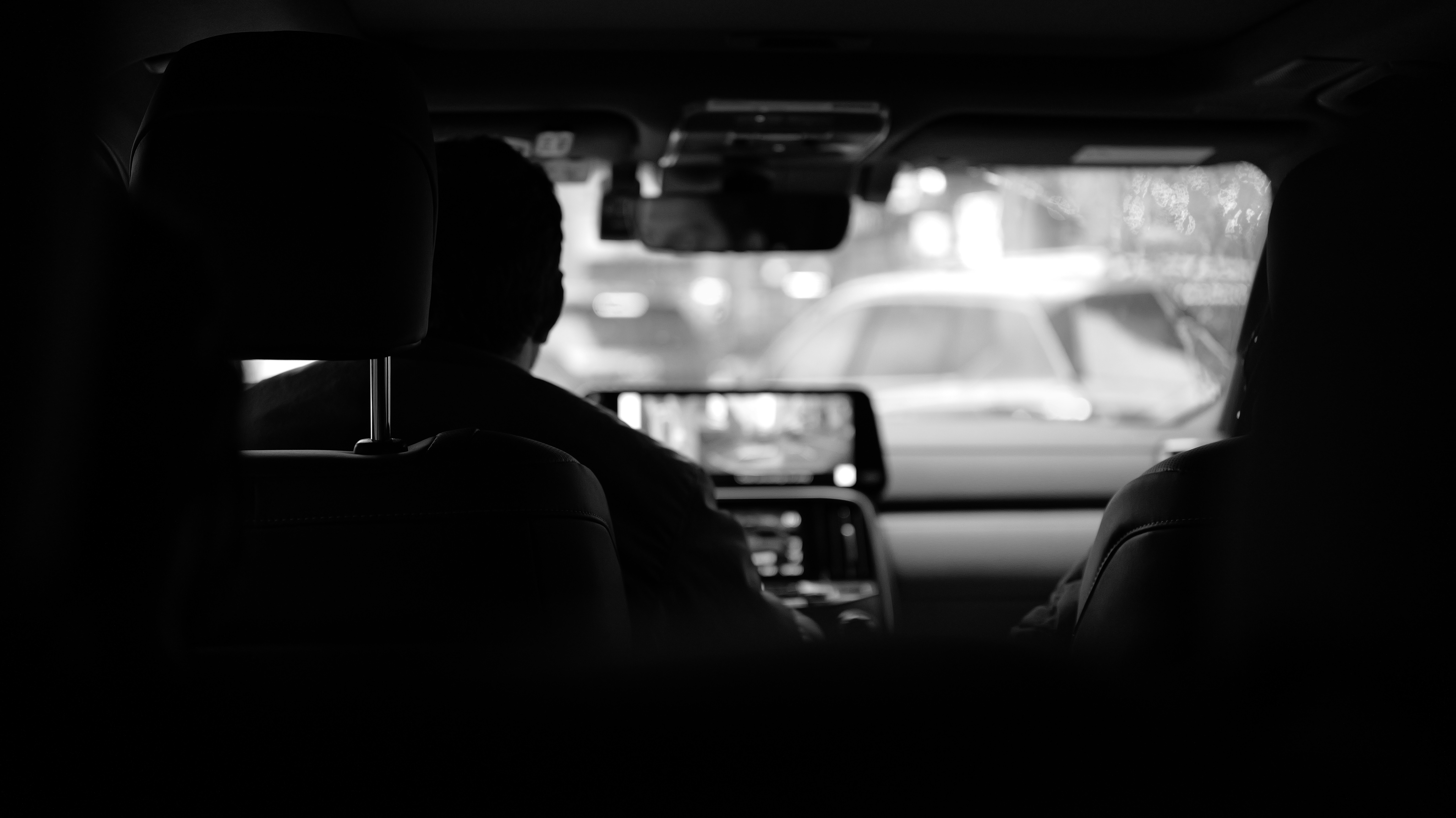 Passenger View: The Car’s Quiet Cabin and Rear-Seat Telematics