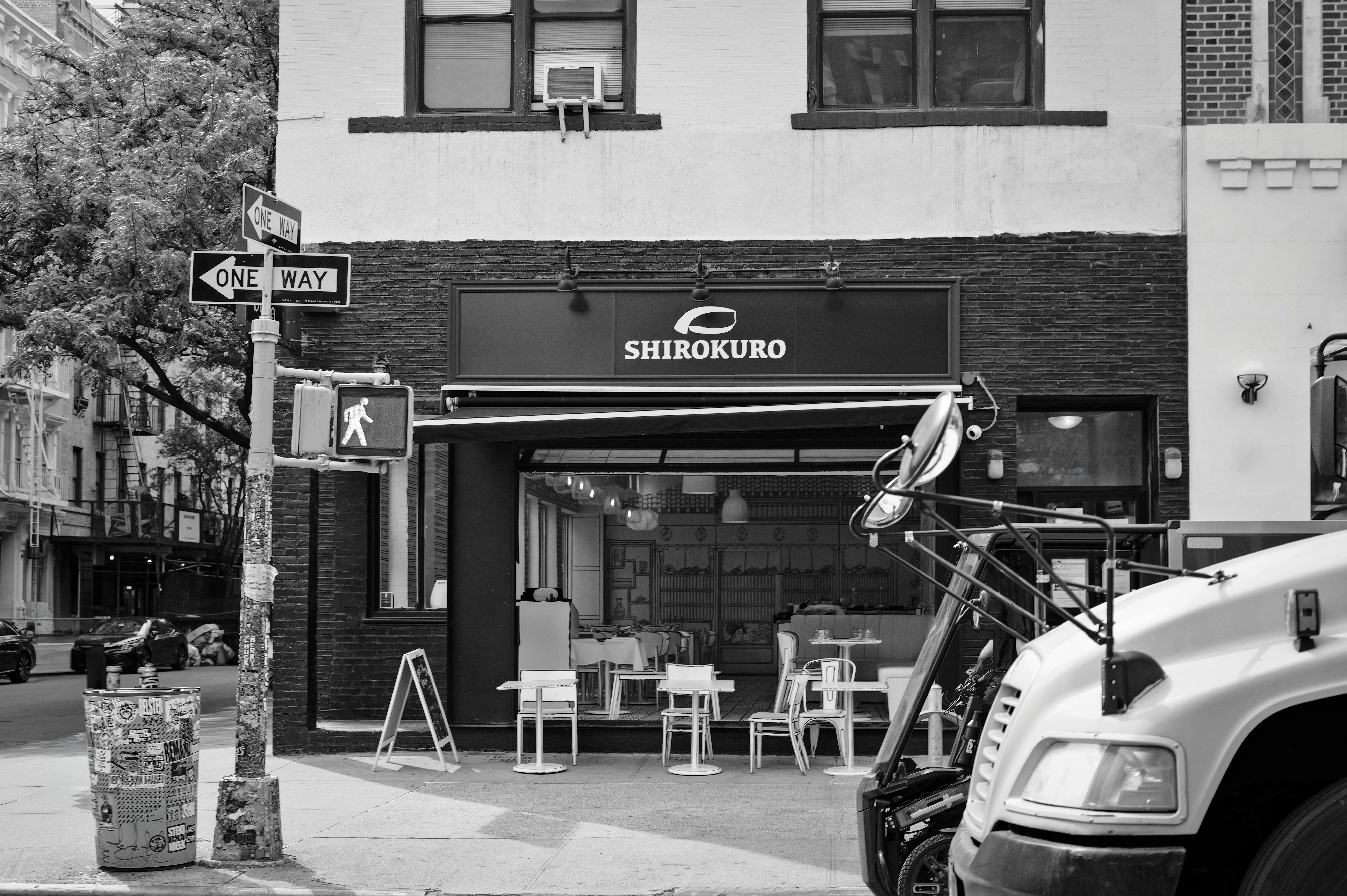 Shopfront Spotlight: Shirokuro Café by the Truck