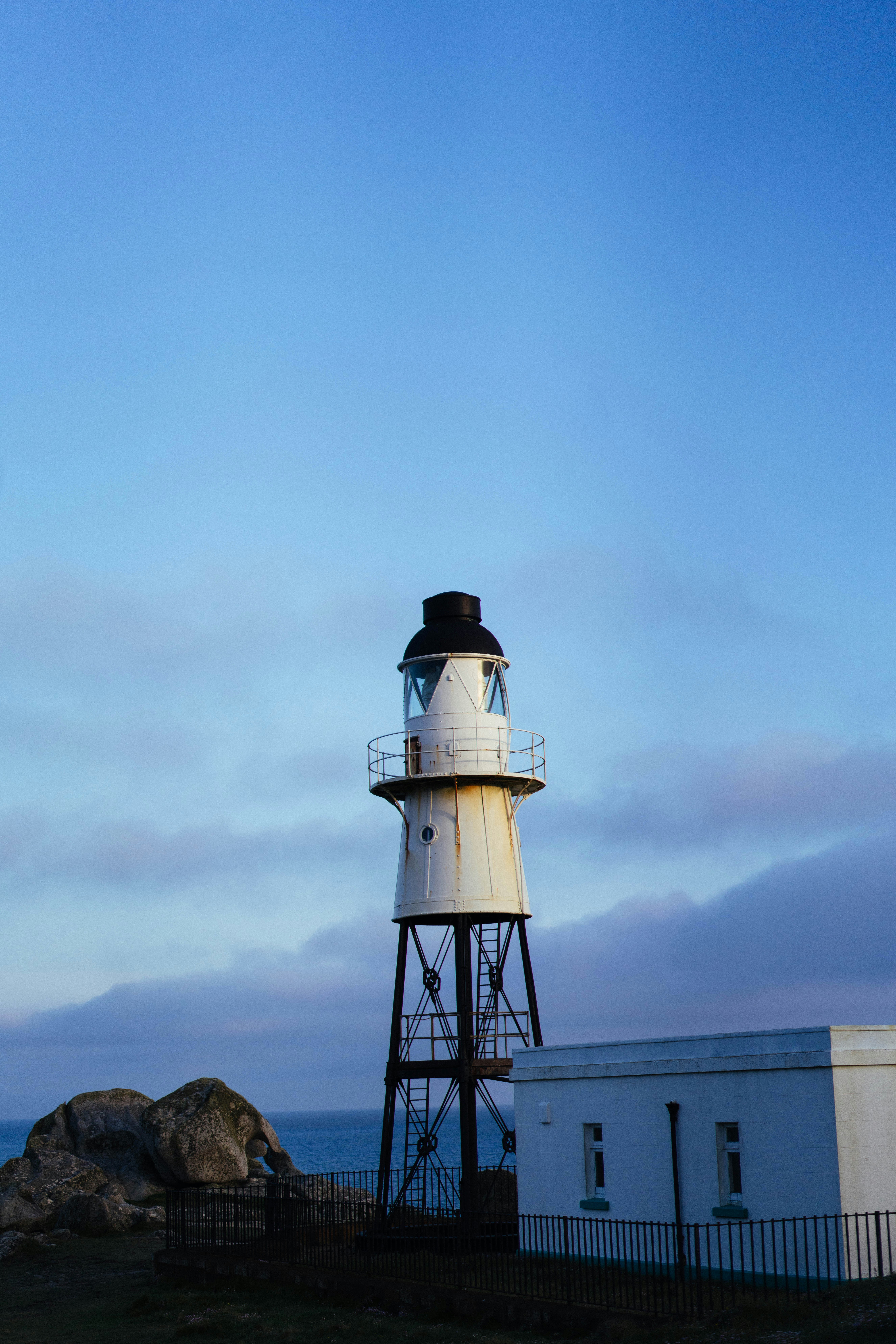 Lighthouse Overlook: A Quiet Coastal View at Dusk