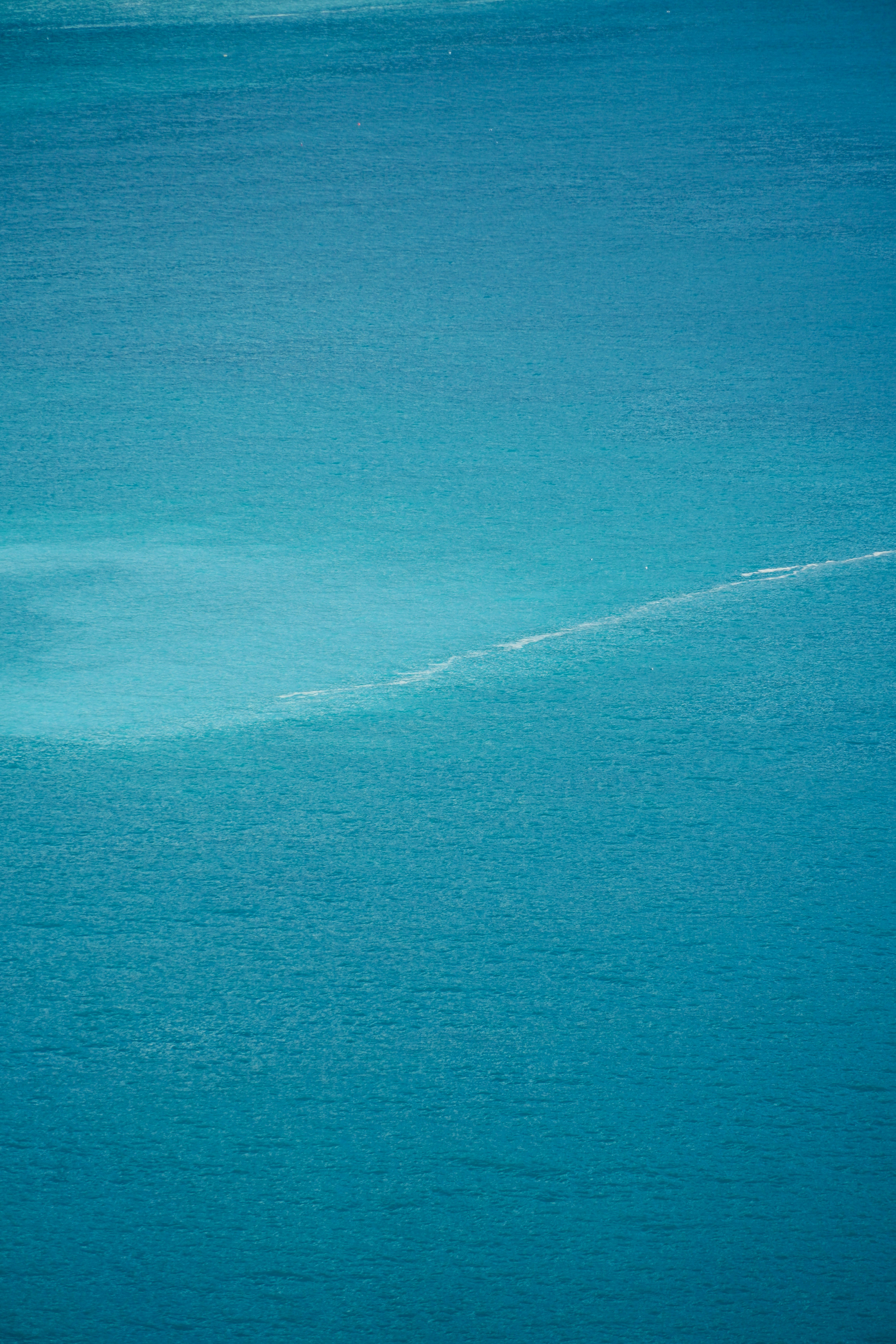 Blue Gradient Sea with Subtle Surface Line