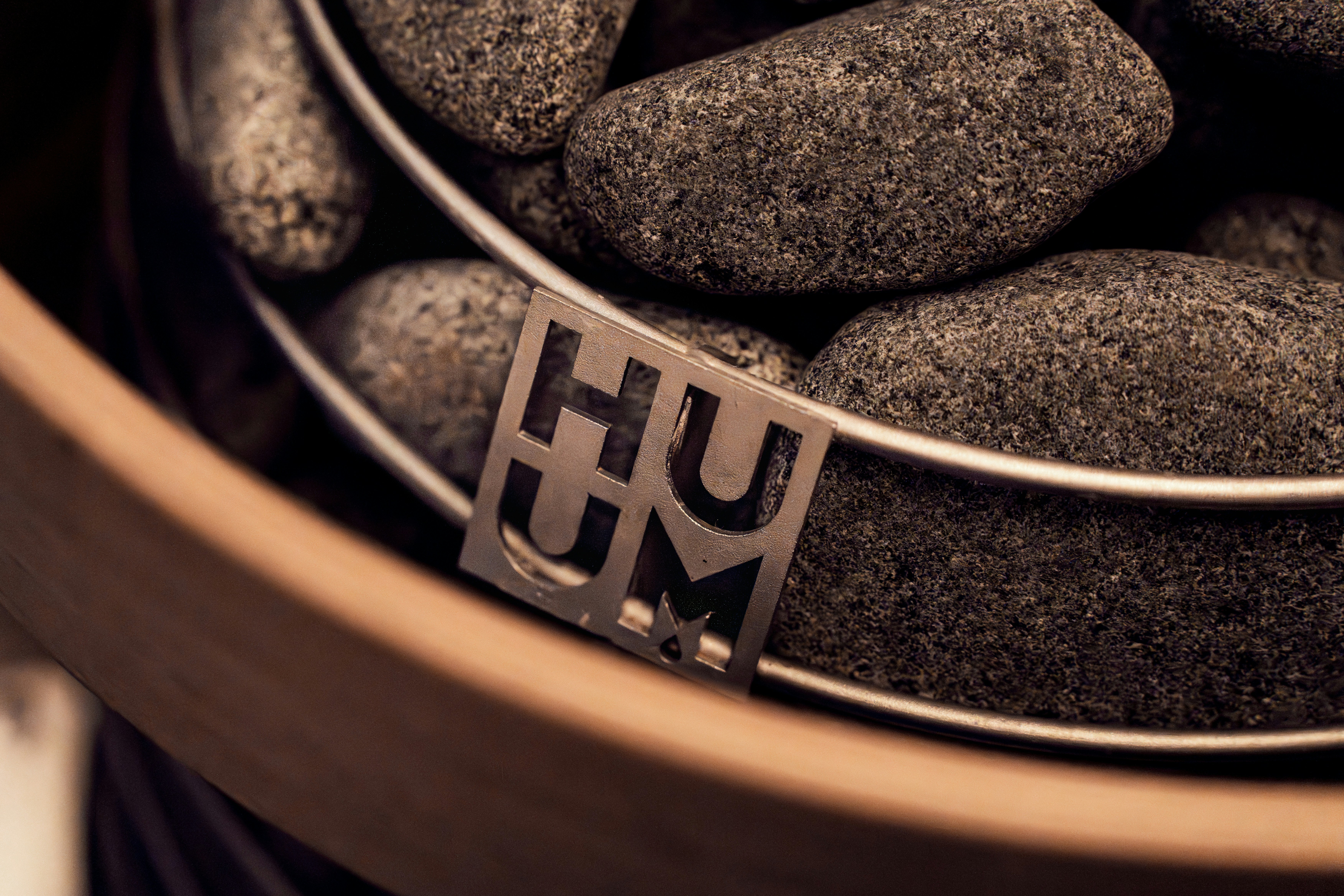 Pebble Rhythm in a Metal Ring