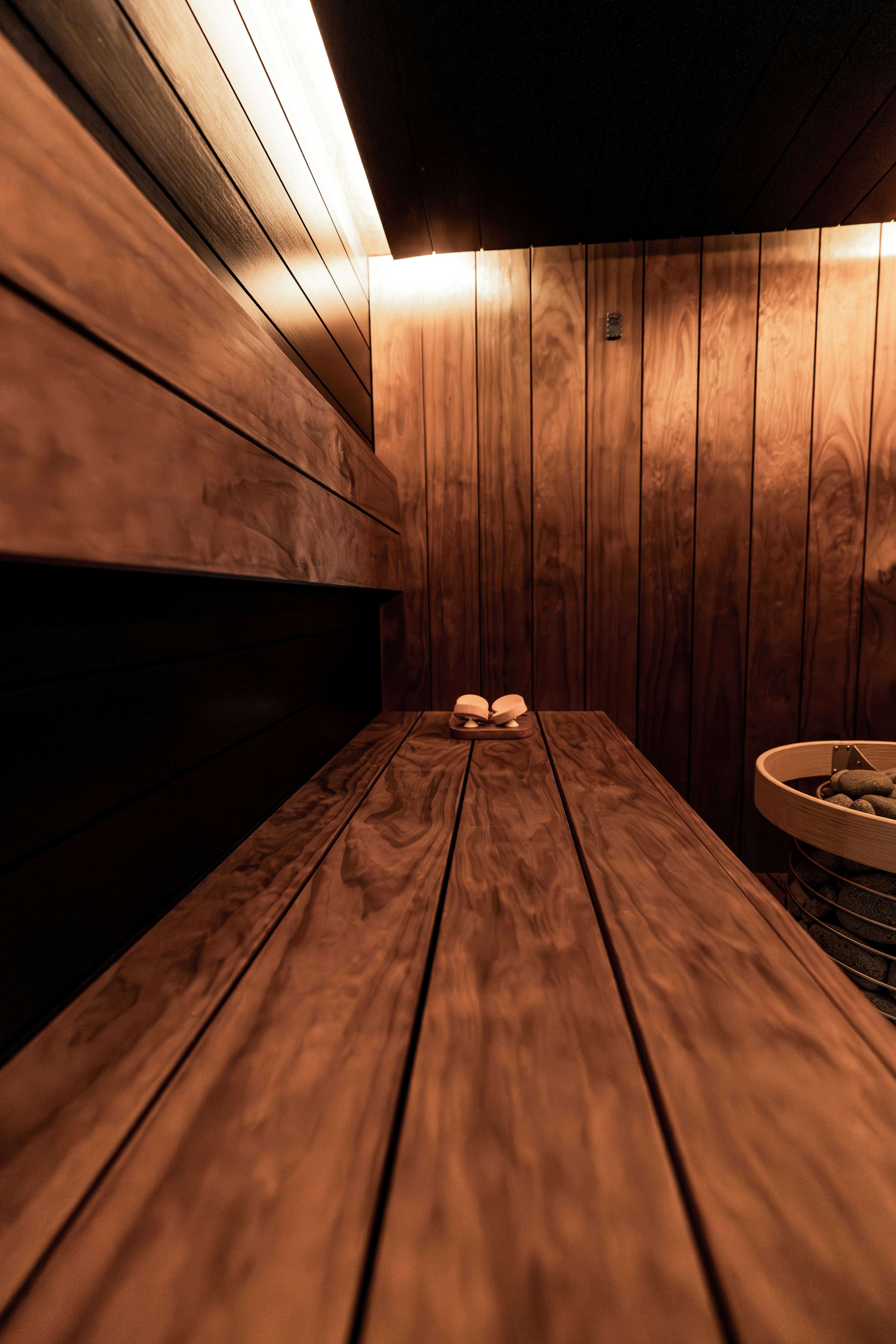 Warm Wood Silence: A Narrow Sauna Moment
