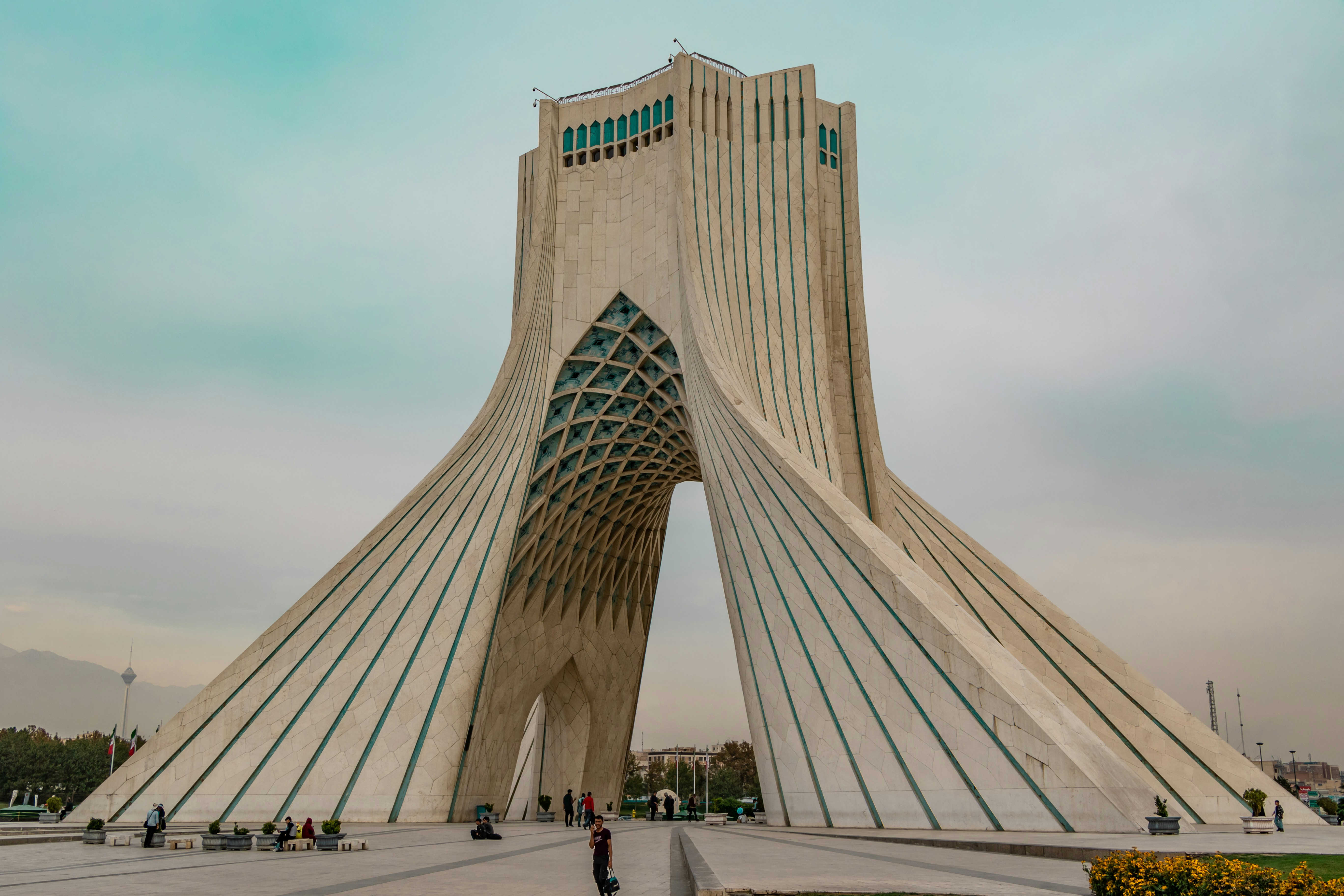 Braced Helix: The Azadi Tower Under a Calm Sky