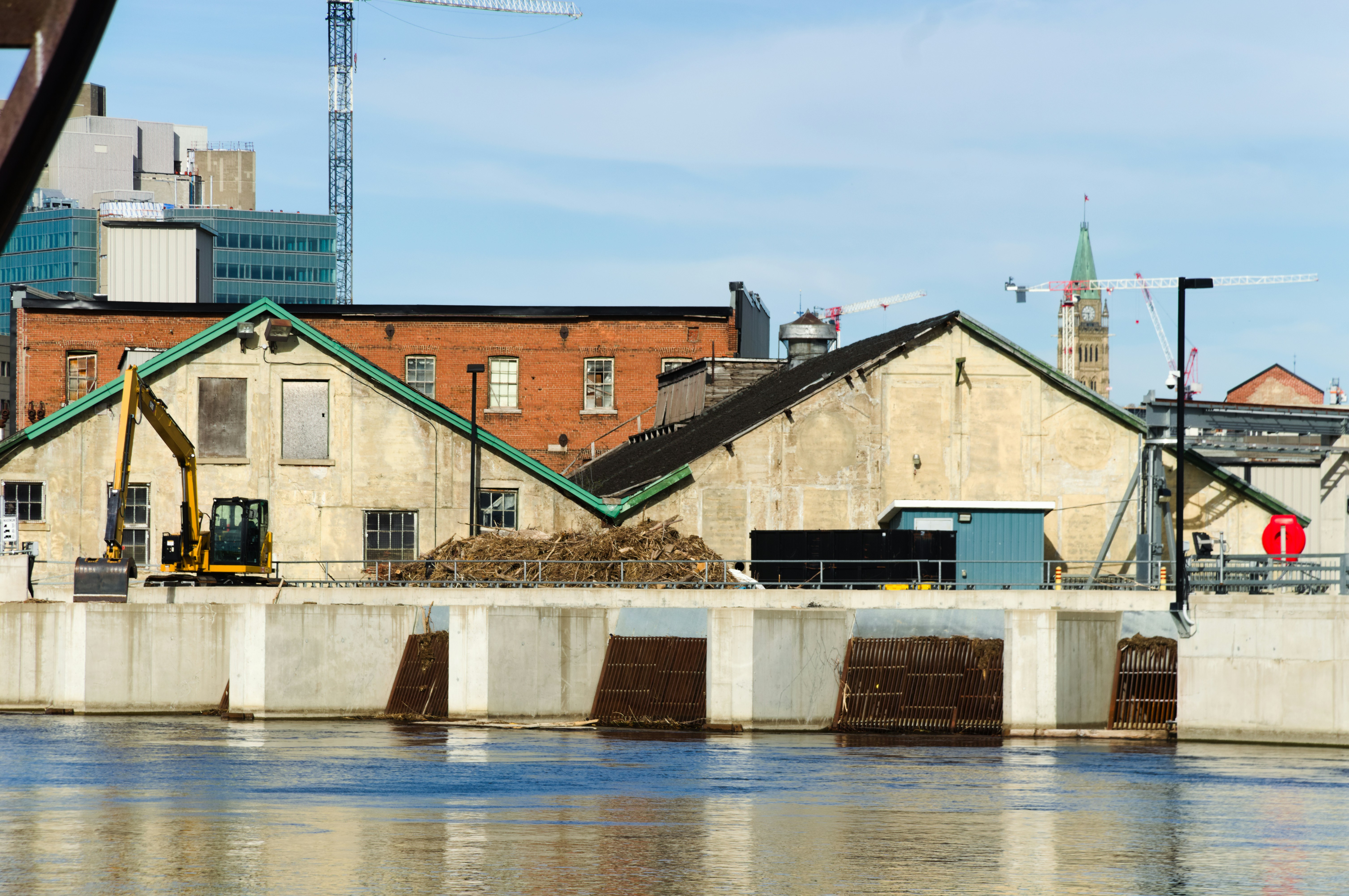 Riverside Construction Row