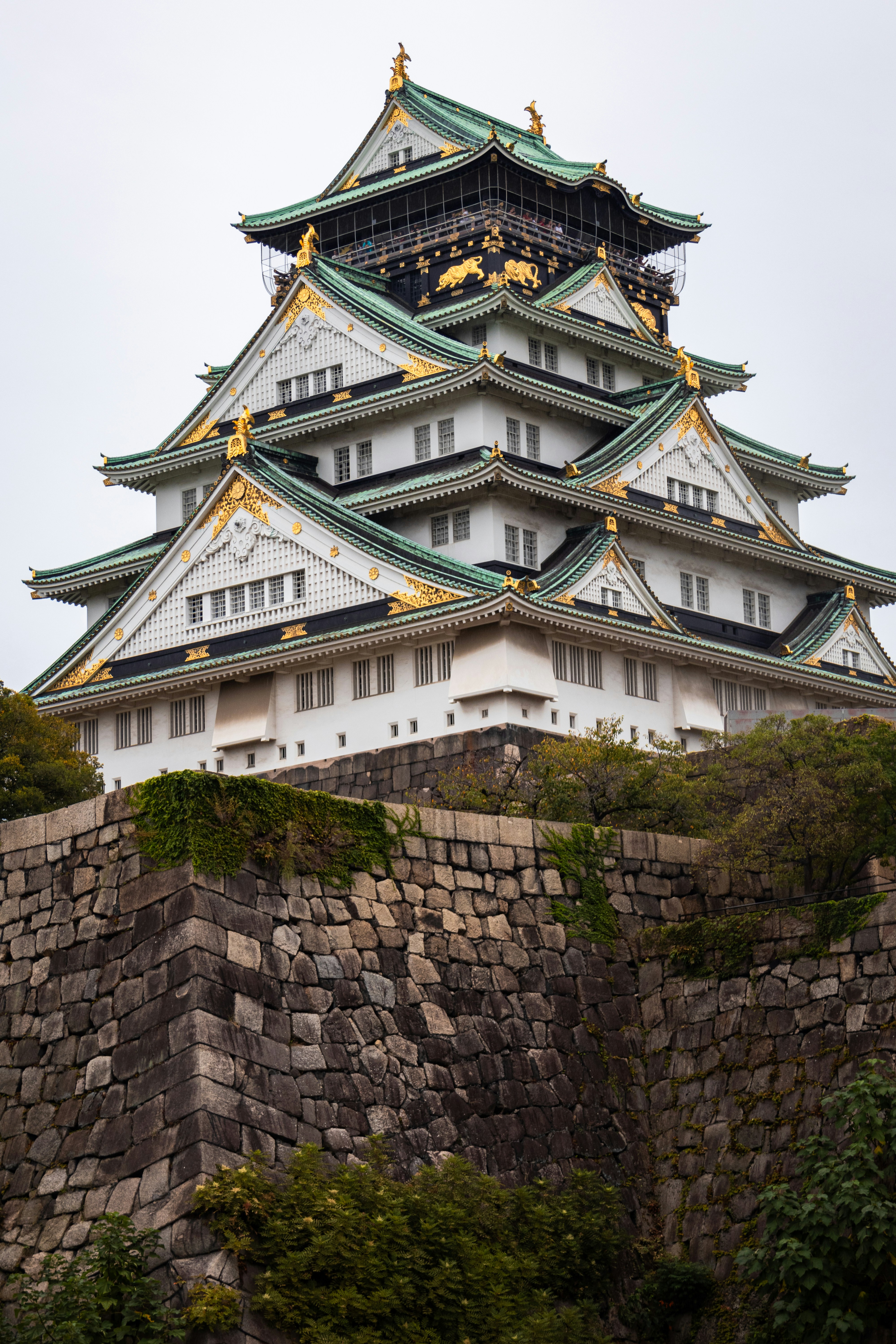 Castle in the Clouds: The layered silhouette of Osaka’s Hikone-like fortress