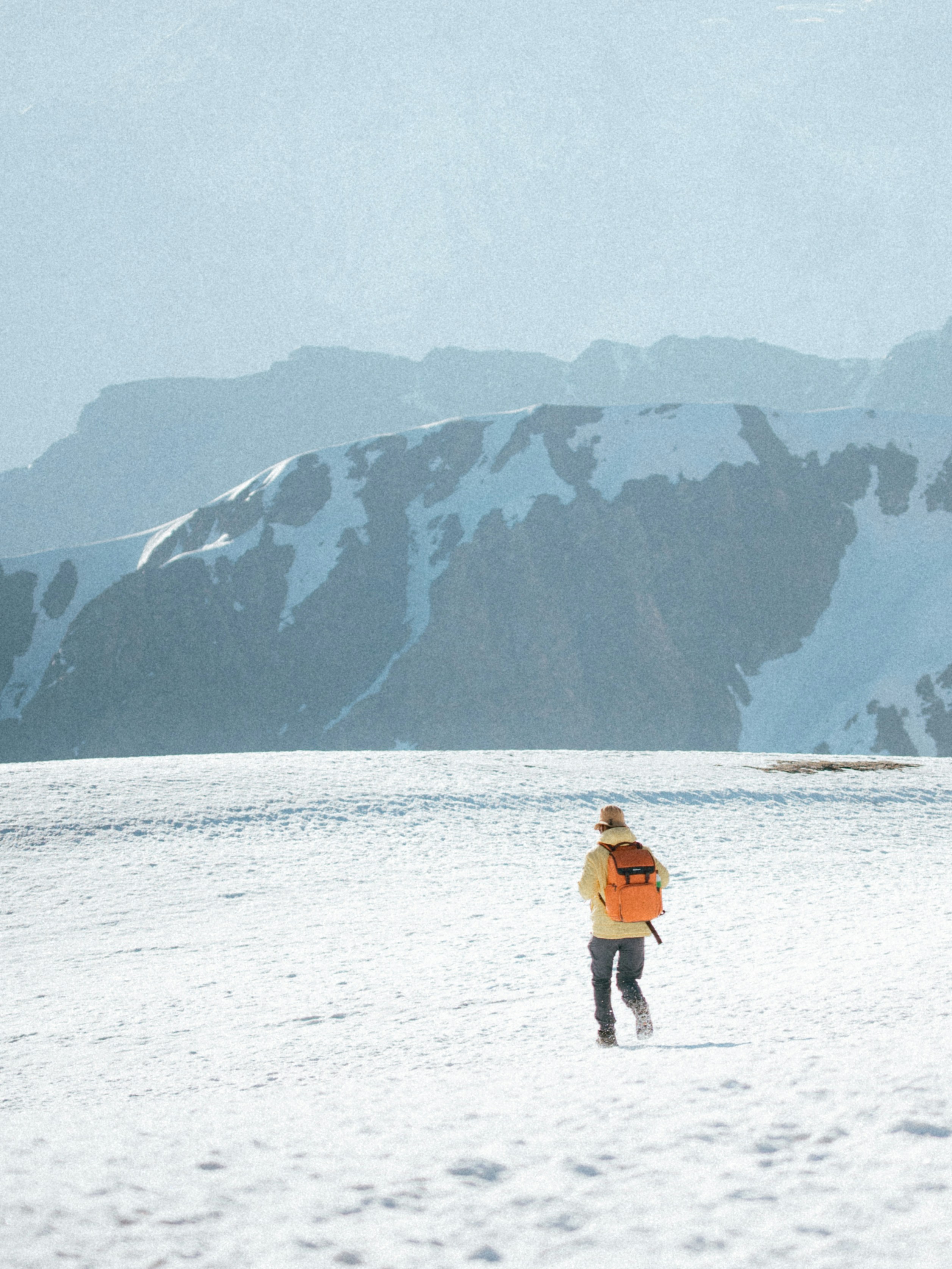 Footsteps Toward the Icebound Horizon