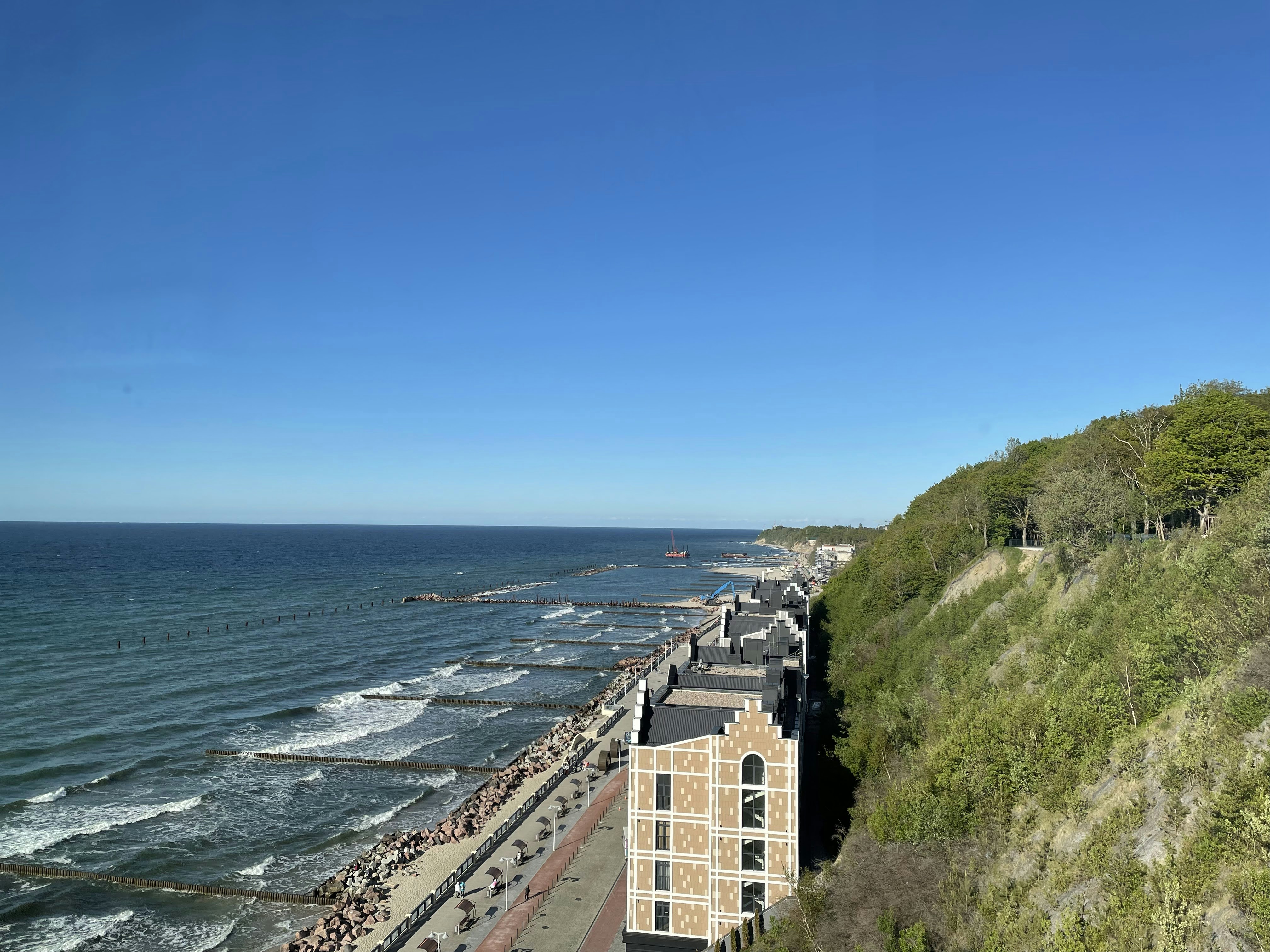 Cliffside Promenade Overlooking a Quiet Sea
