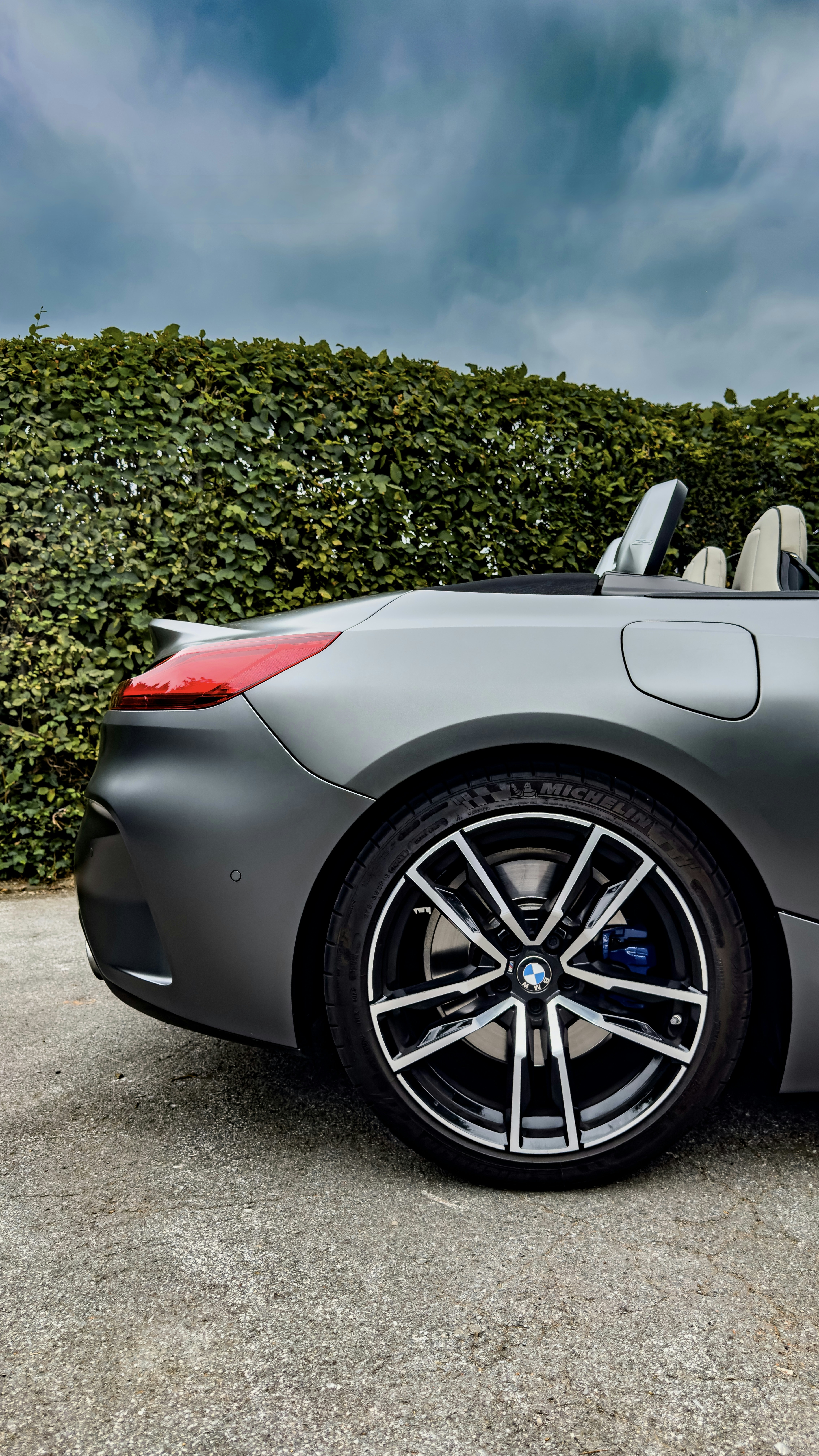 Rear-Quarter Glint: A Precision Drive in Matte Silver