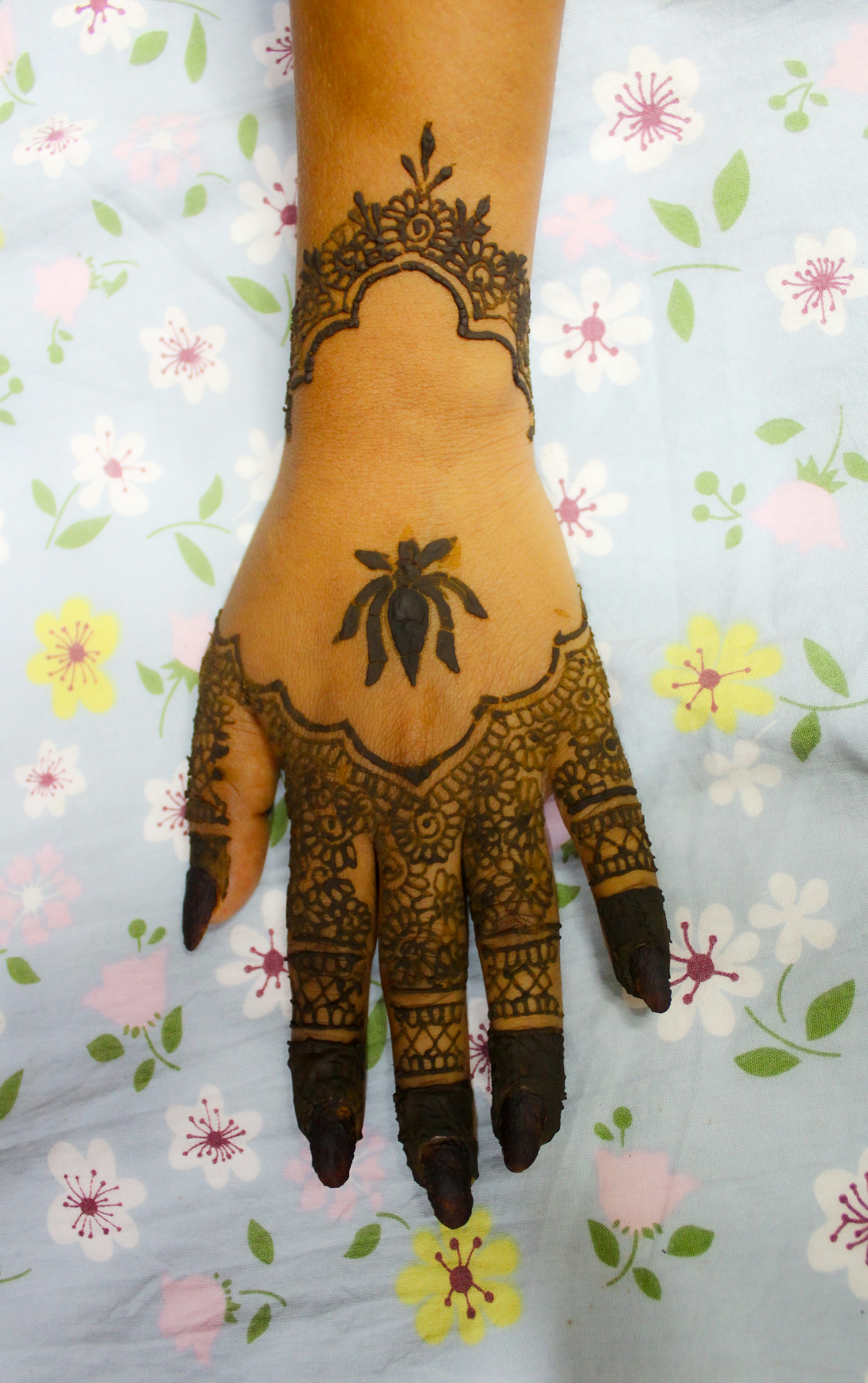 Ornate Henna on Back-of-Hand: Floral Lace and Palm Tattoo