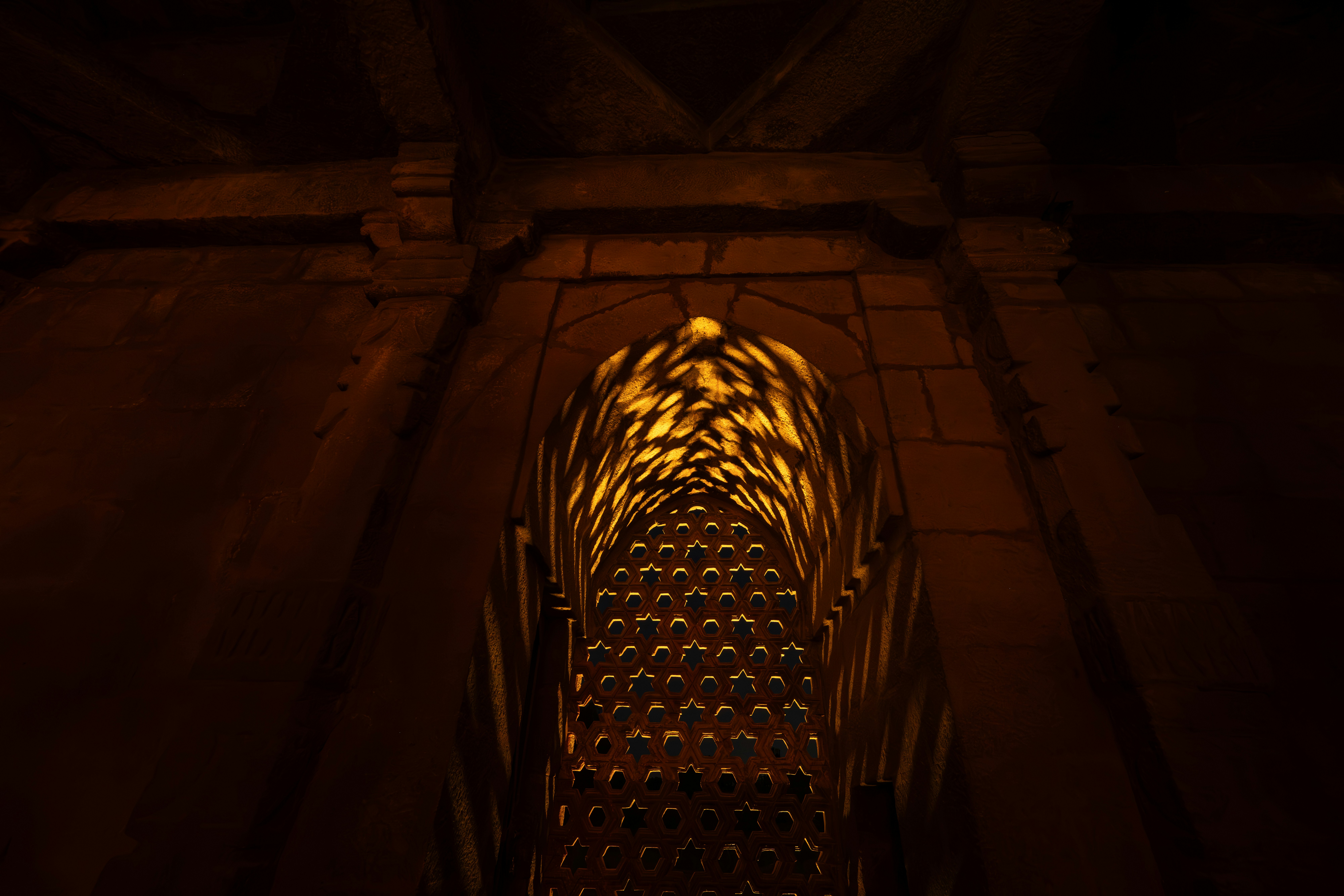 Golden Arcway: The Haunting Vent Tunnel