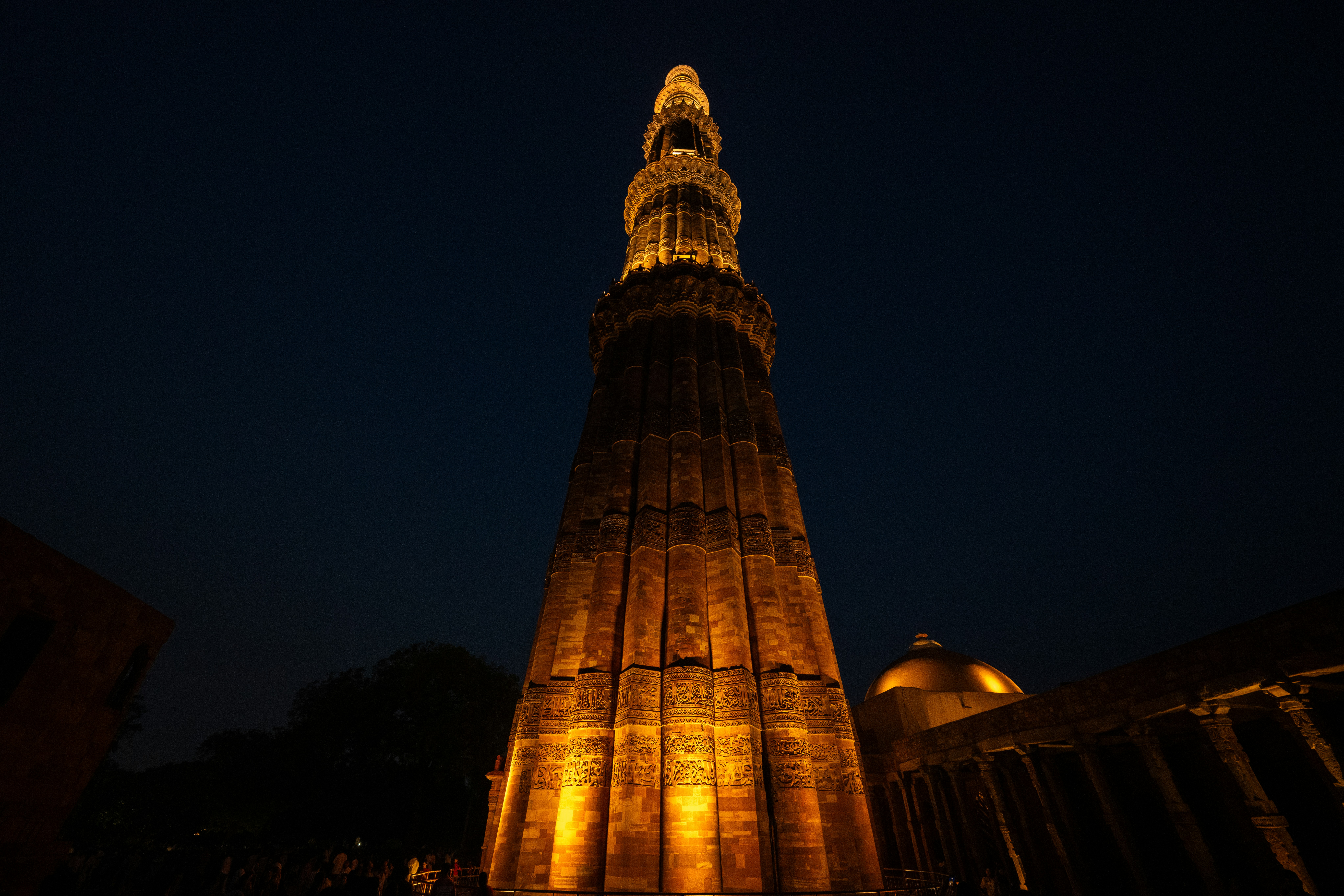 Tower of Golden Night: A glowing ascent in ancient dusk
