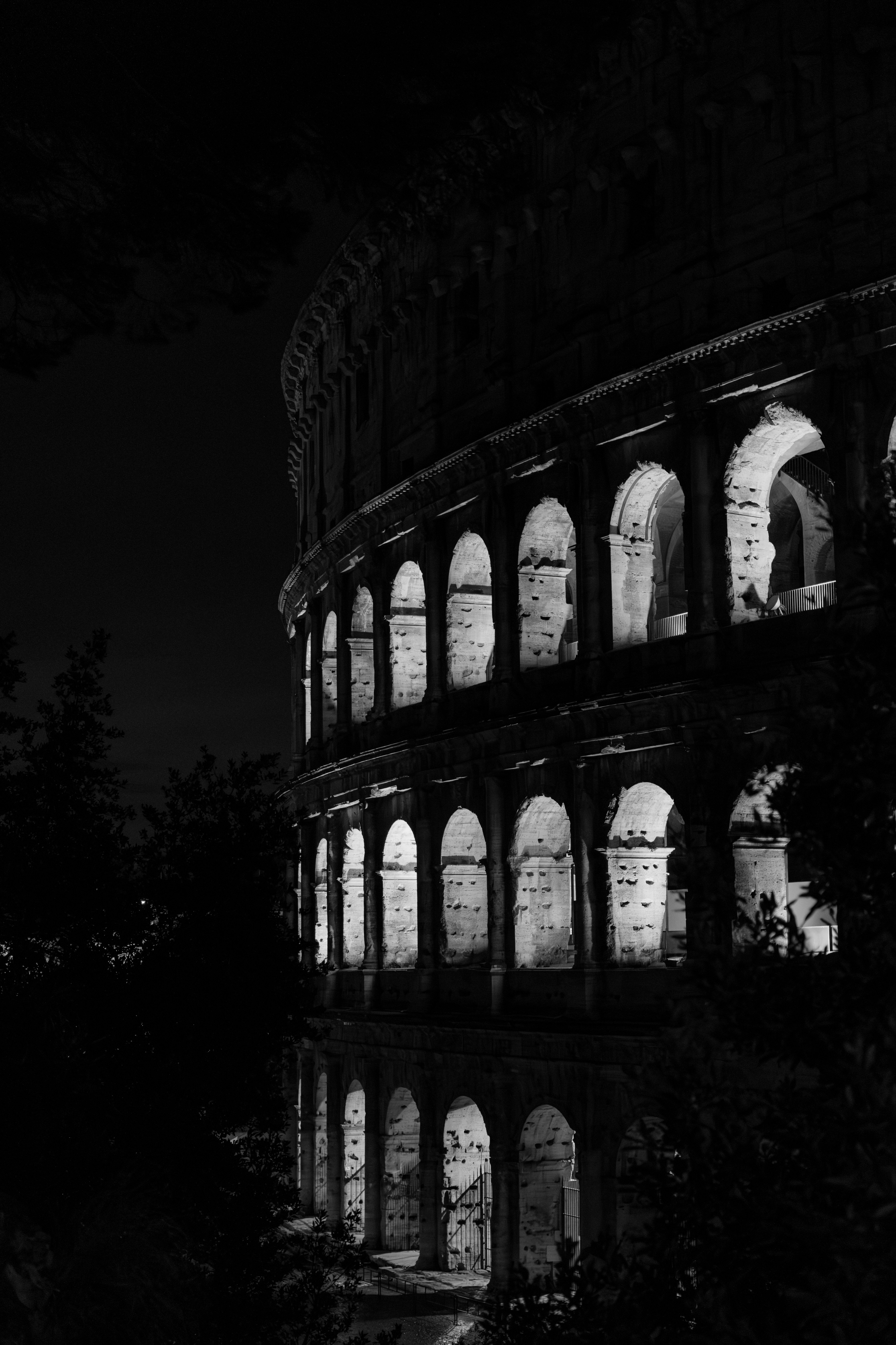 Moonlit Colosseum: Arches Carved in Light
