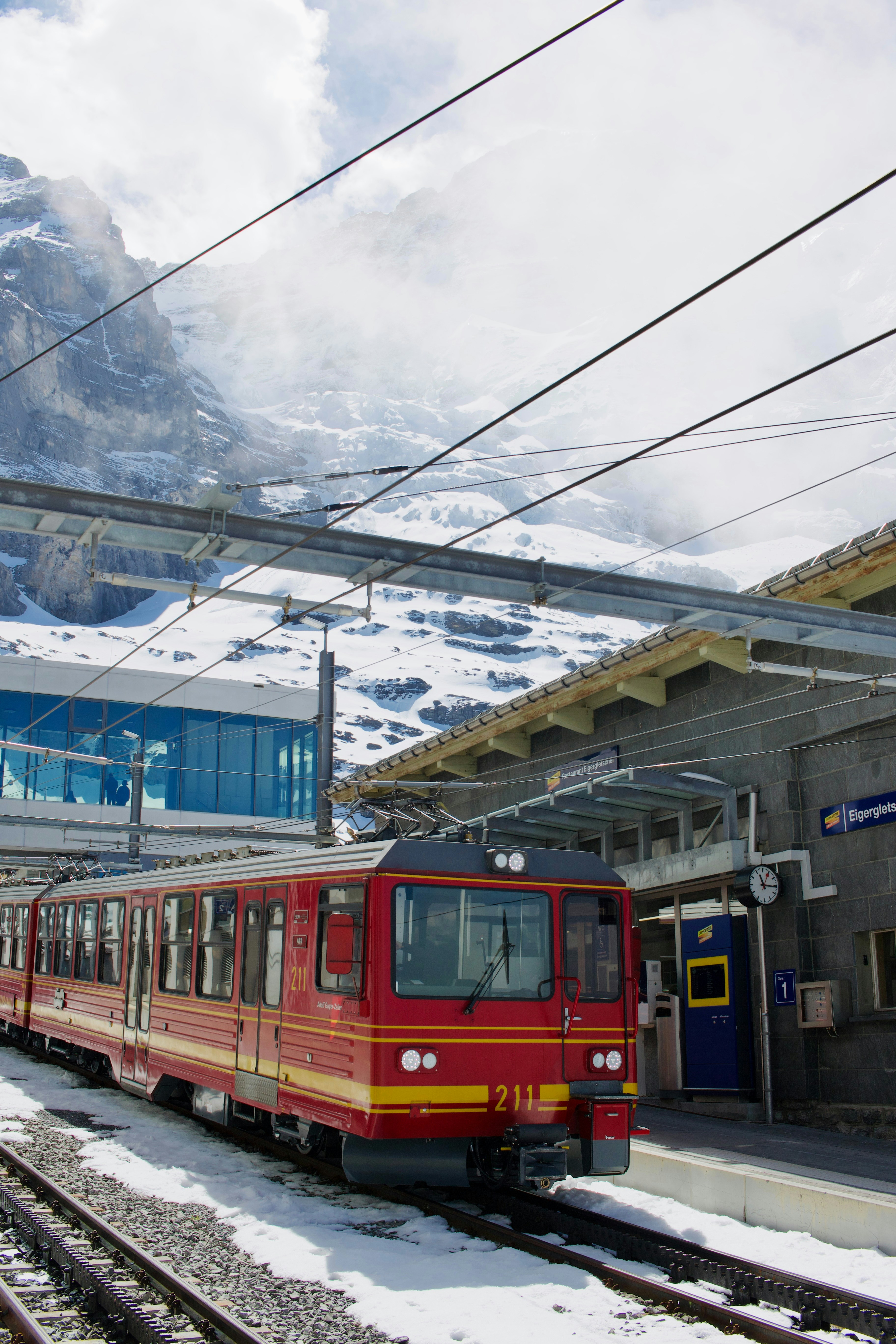 Red Line at Alpine Station