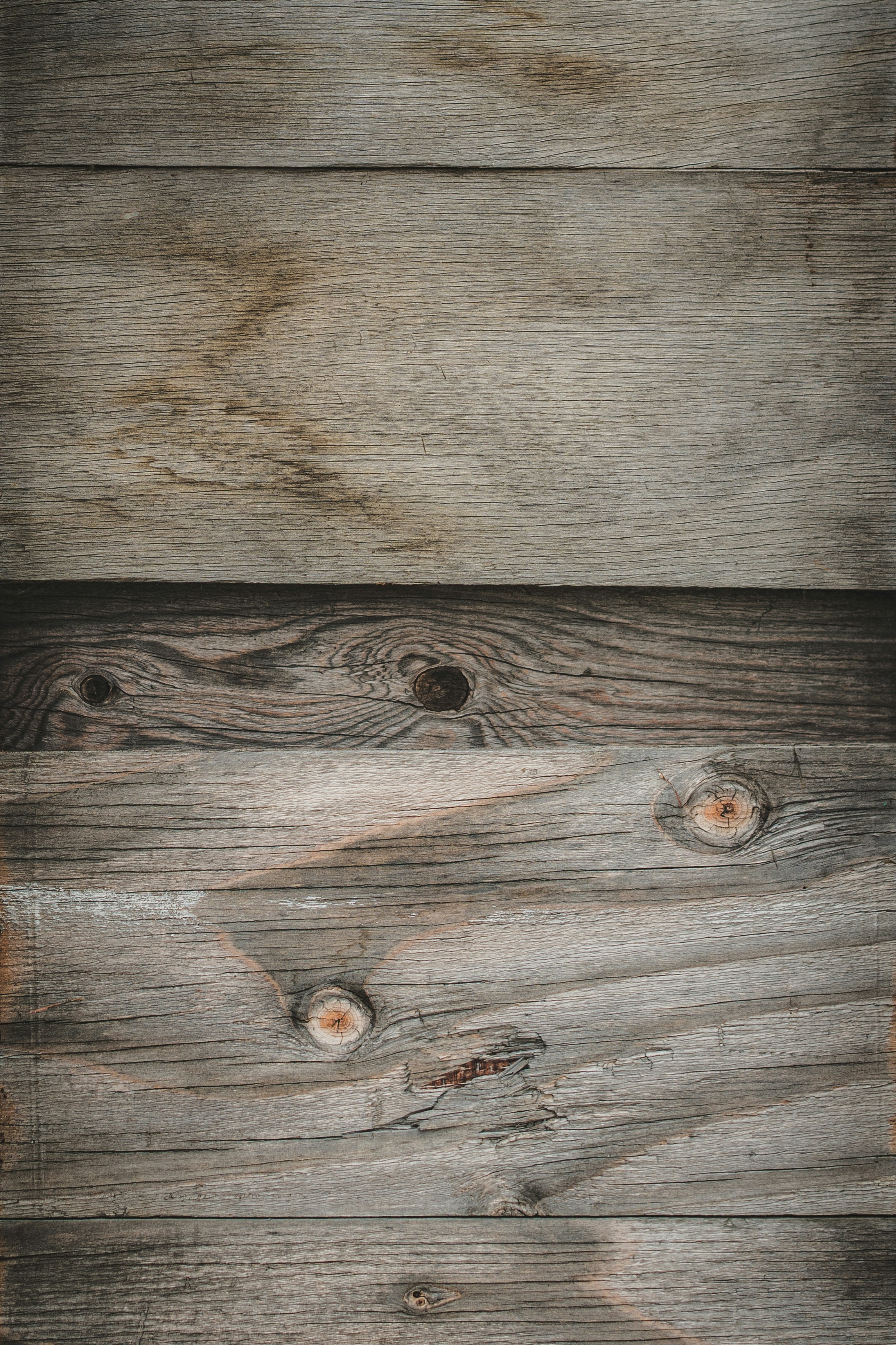 Weathered Boards, Quiet Grain: A Close-Up of Time-Touched Wood