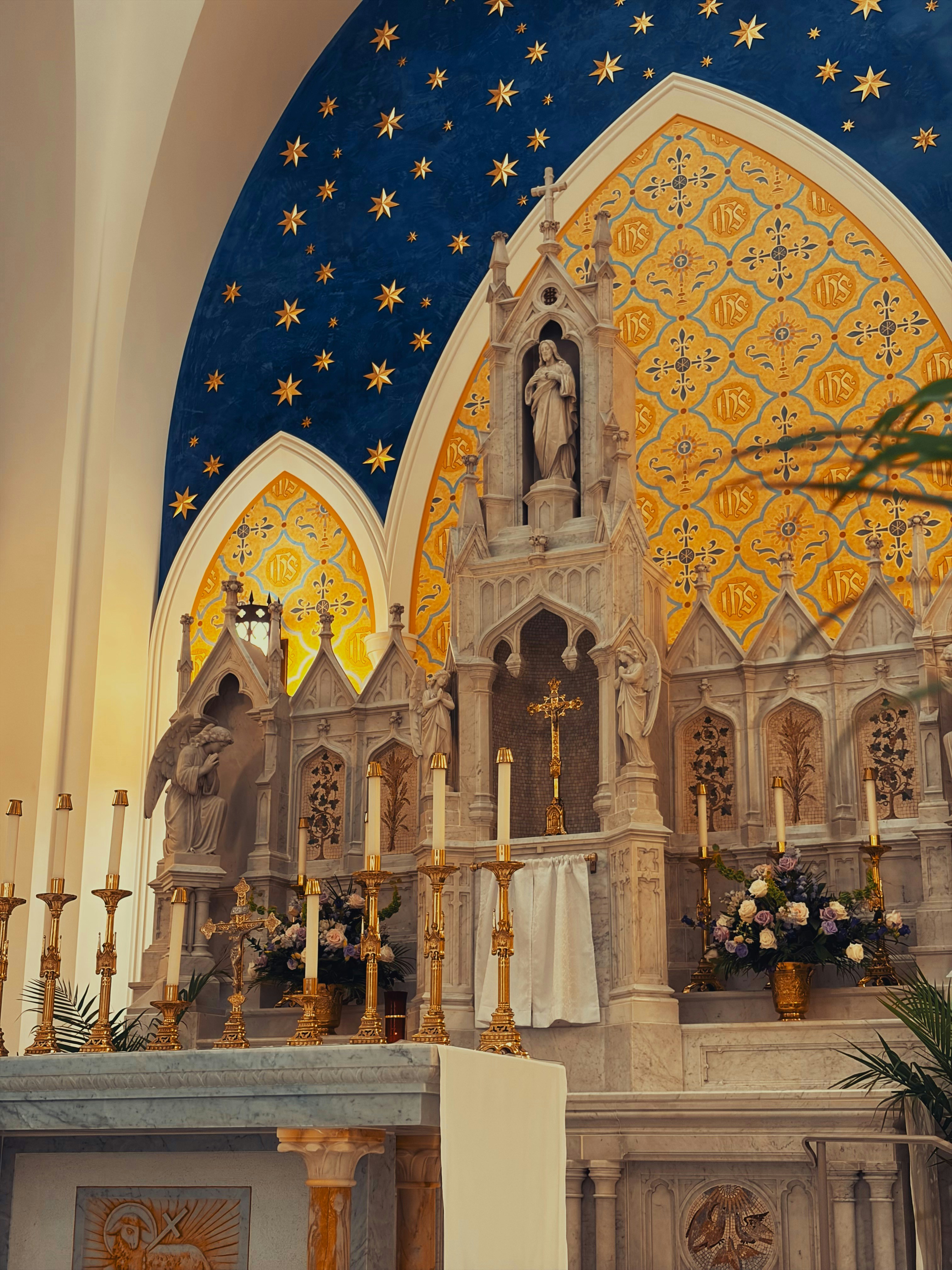 Sacred Archways: Altar Conserves Light Under a Starry Blue Vault
