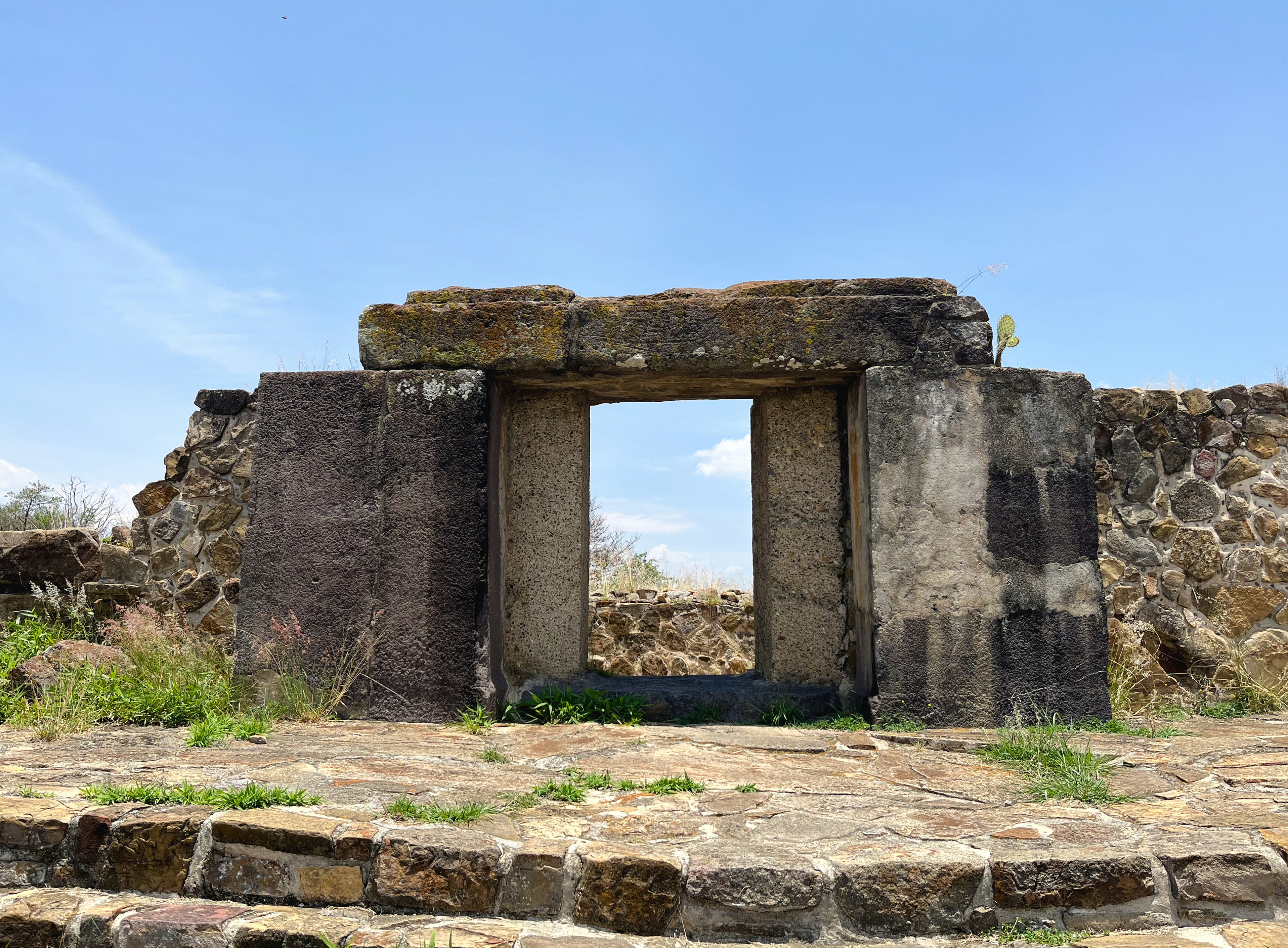 Stone Portal to the Past: A Framed Ruin Under an Open Sky