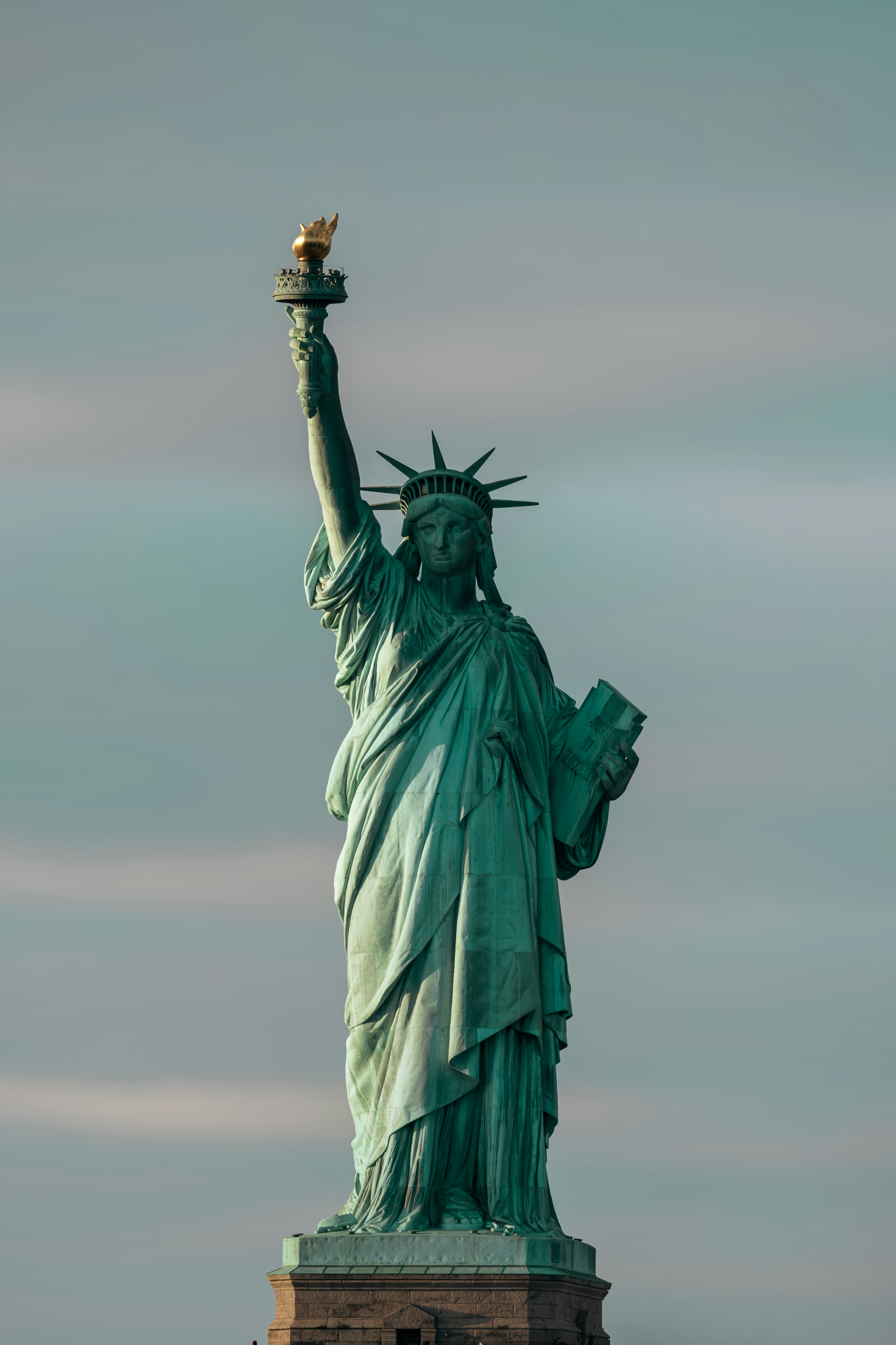 Statue of Liberty: Crowned Symbol Reaching Toward the Open Sky