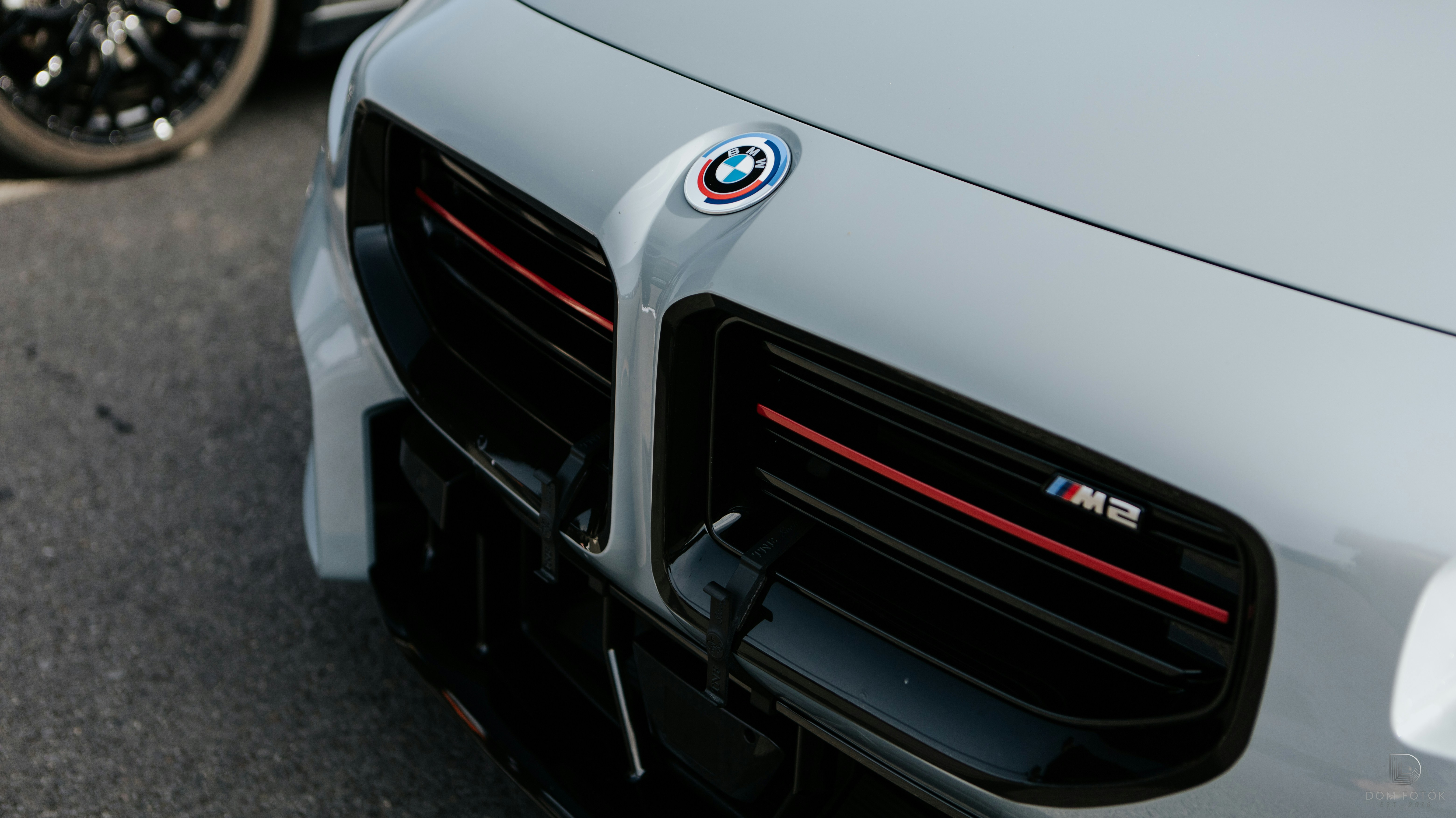 Storm-Gray M2 Front Grille: Precision Lines and Power