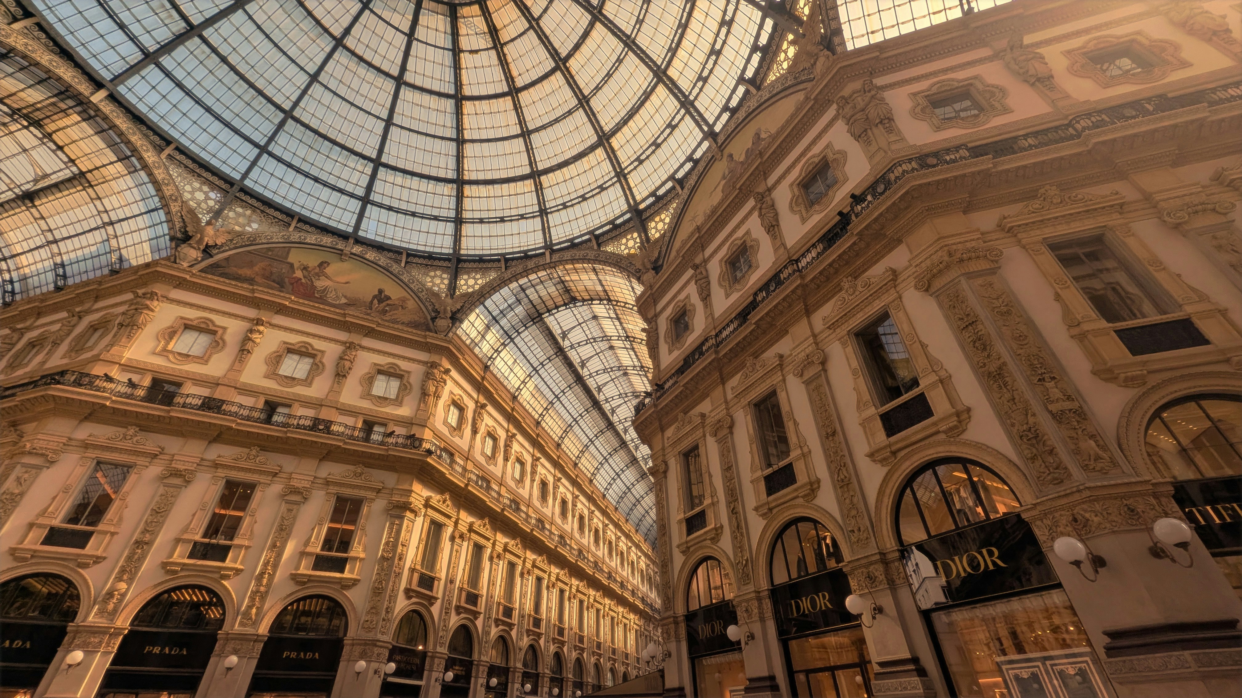 Crystal Arcade: Sunlit Glass Vault Over a Grandeur Shopping Hall