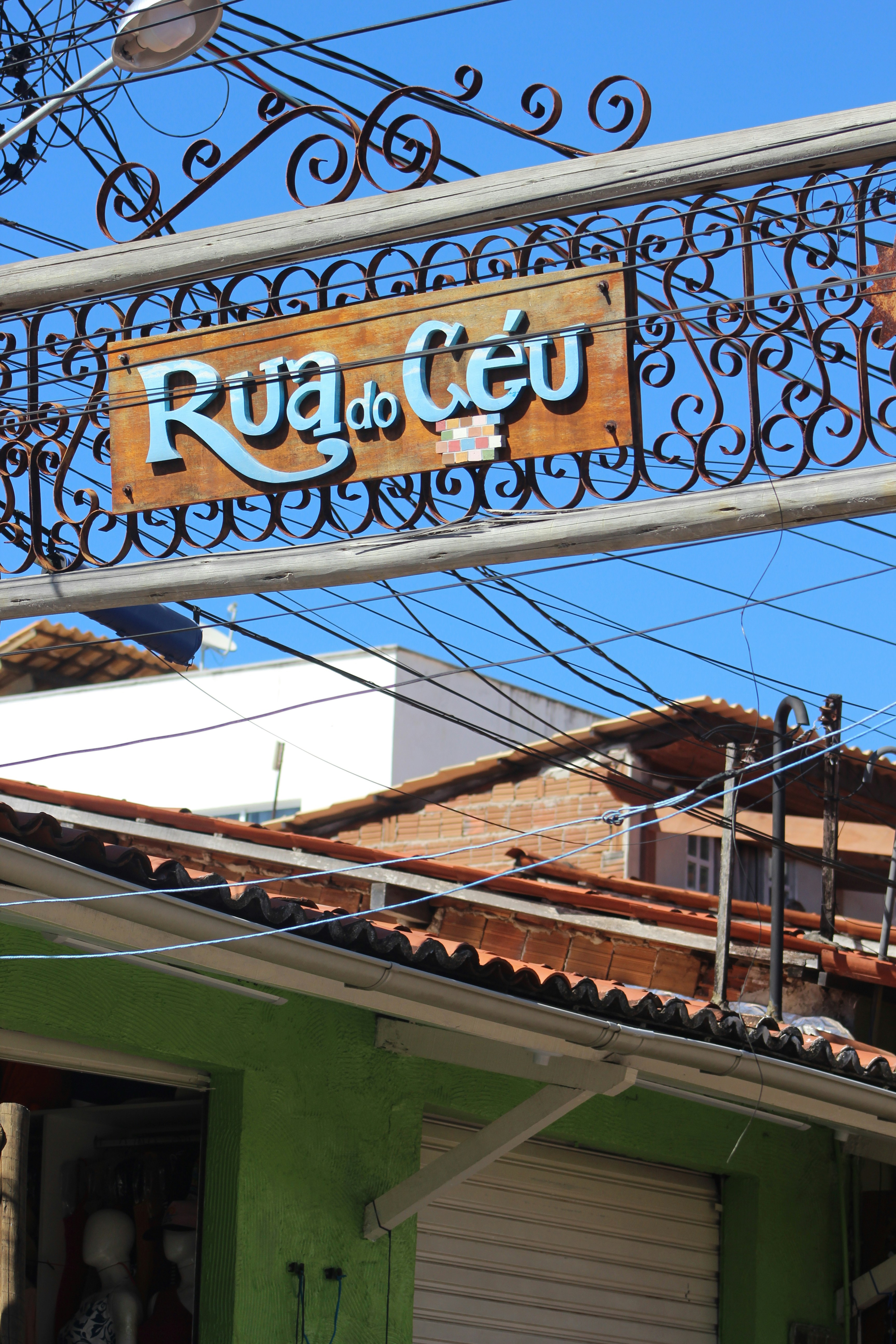 Wrought-iron Threshold Over Rua do Céu