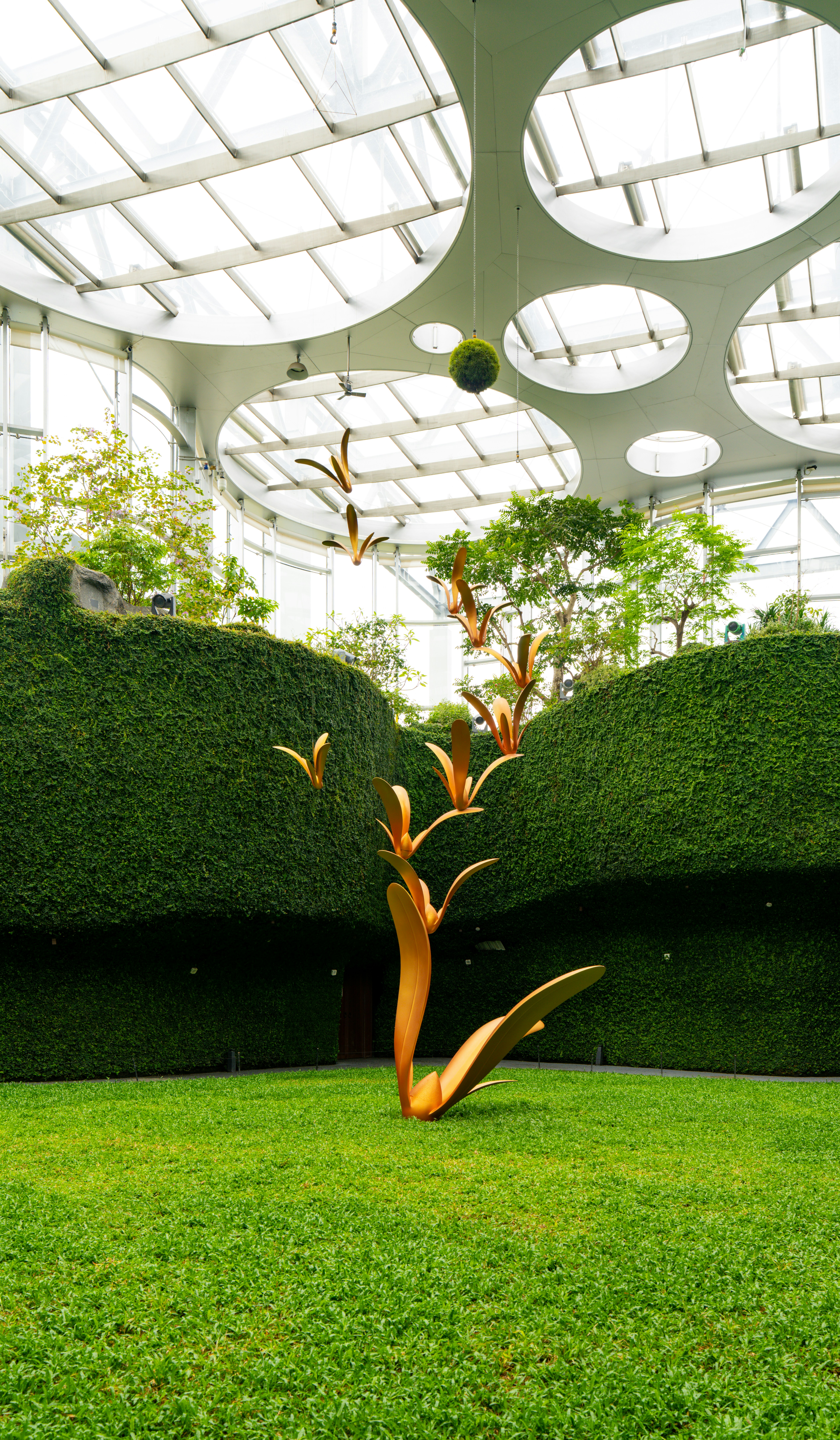 Green Velvet Cathedral: Sculpted Garden Inside a Glassy Atrium