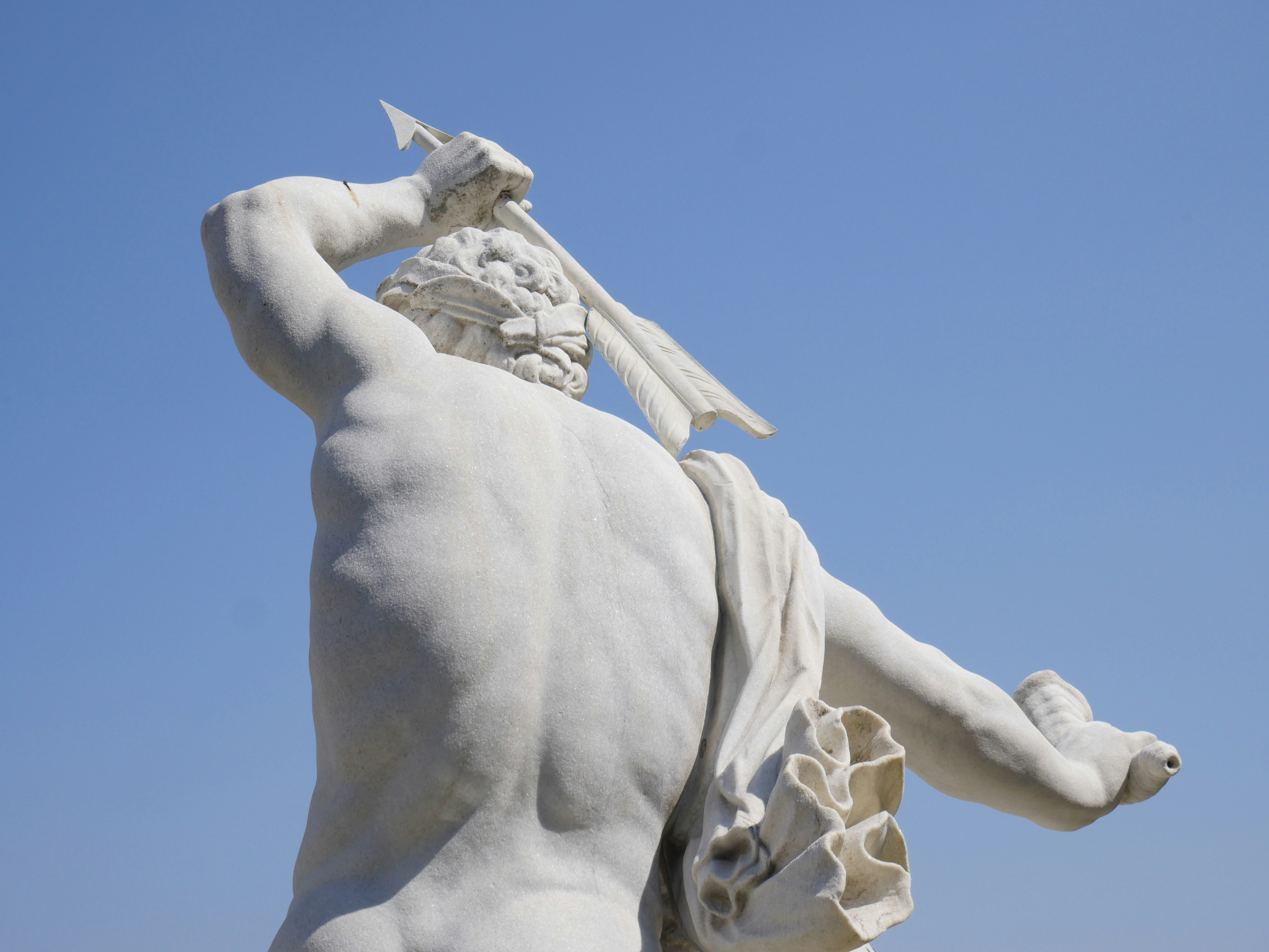 Giant Stride: The Atlas Statue Reaches for the Sky