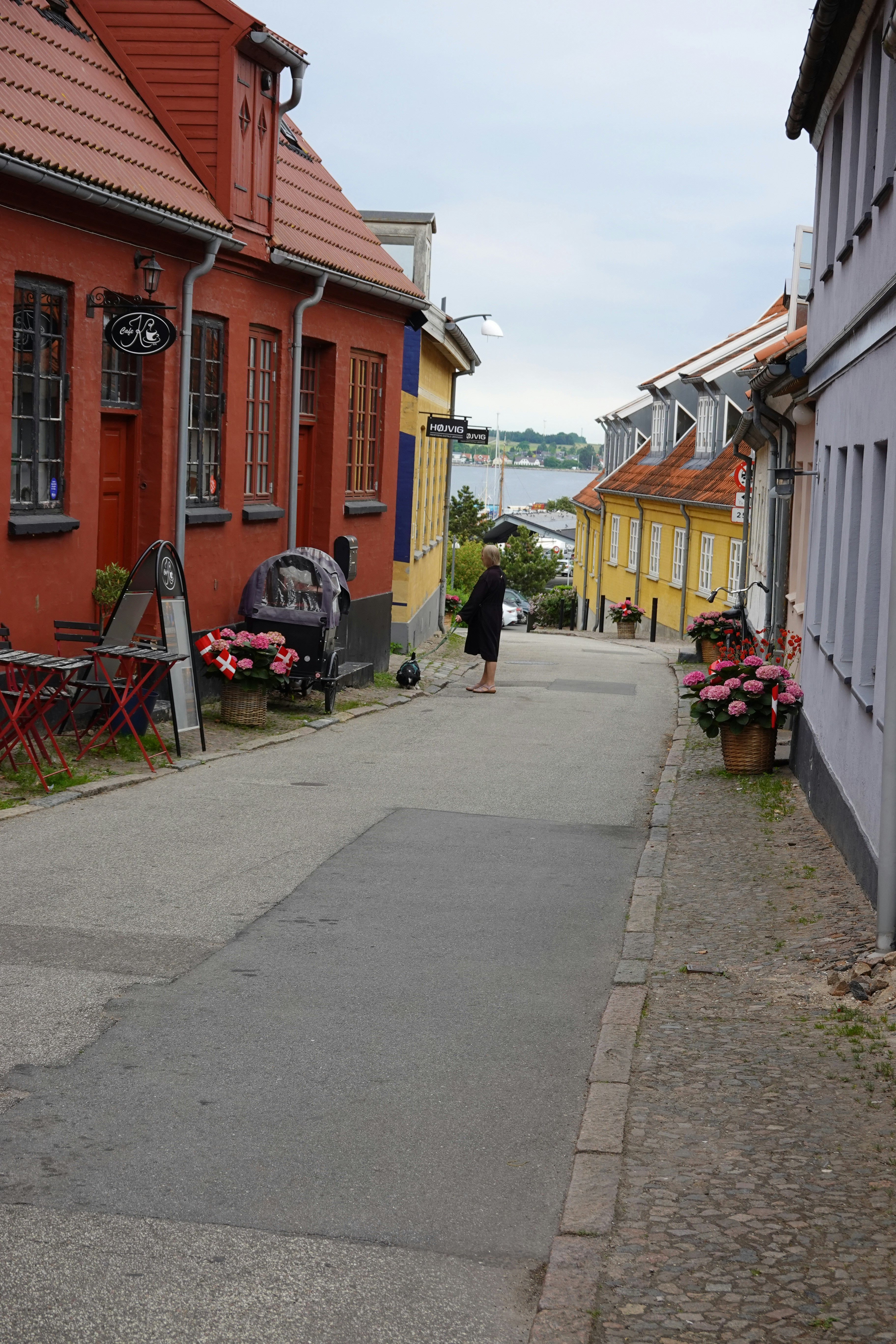 Pastel Lane to the Waterfront