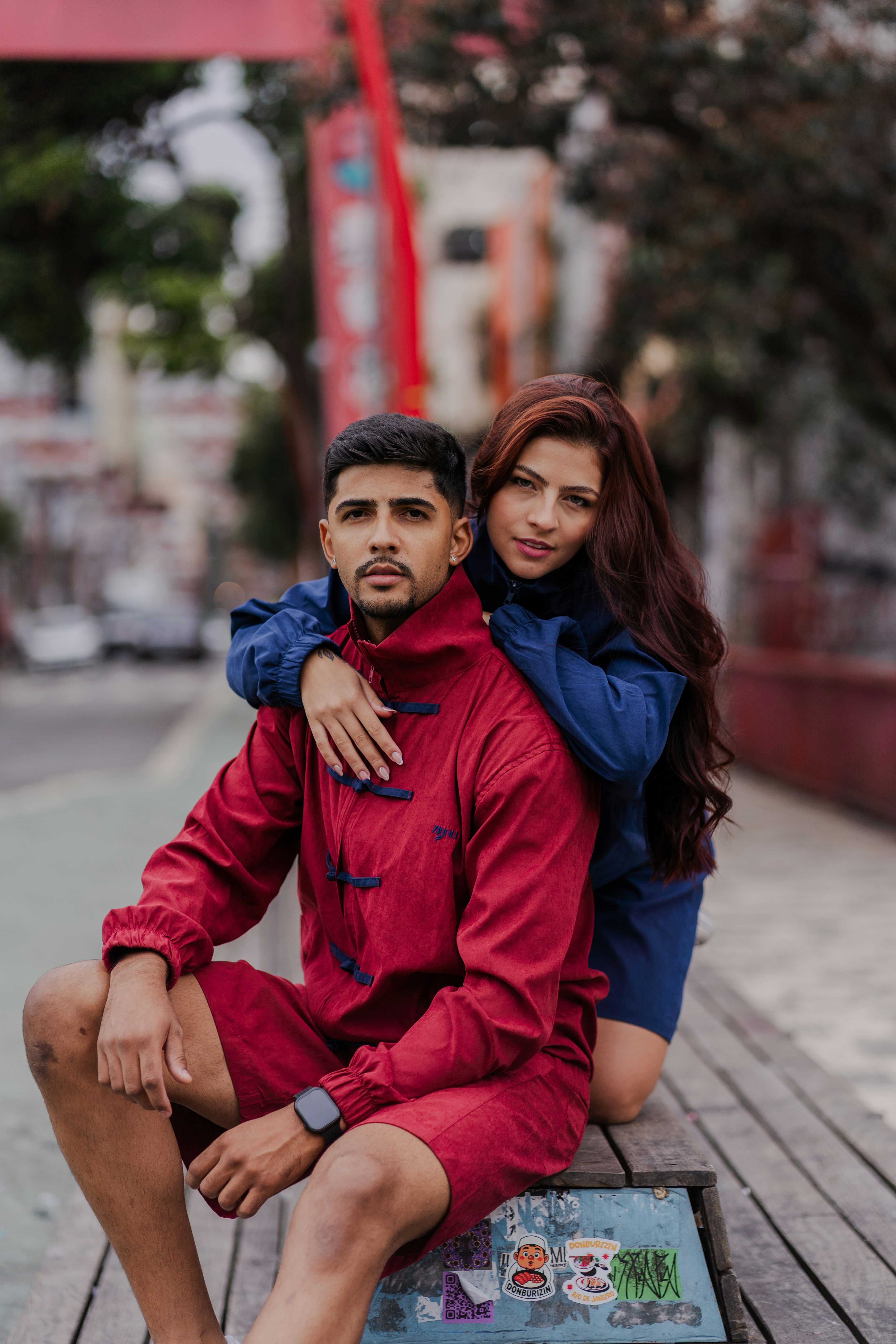Side-by-Side in the City: A Tender Embrace on the Bench