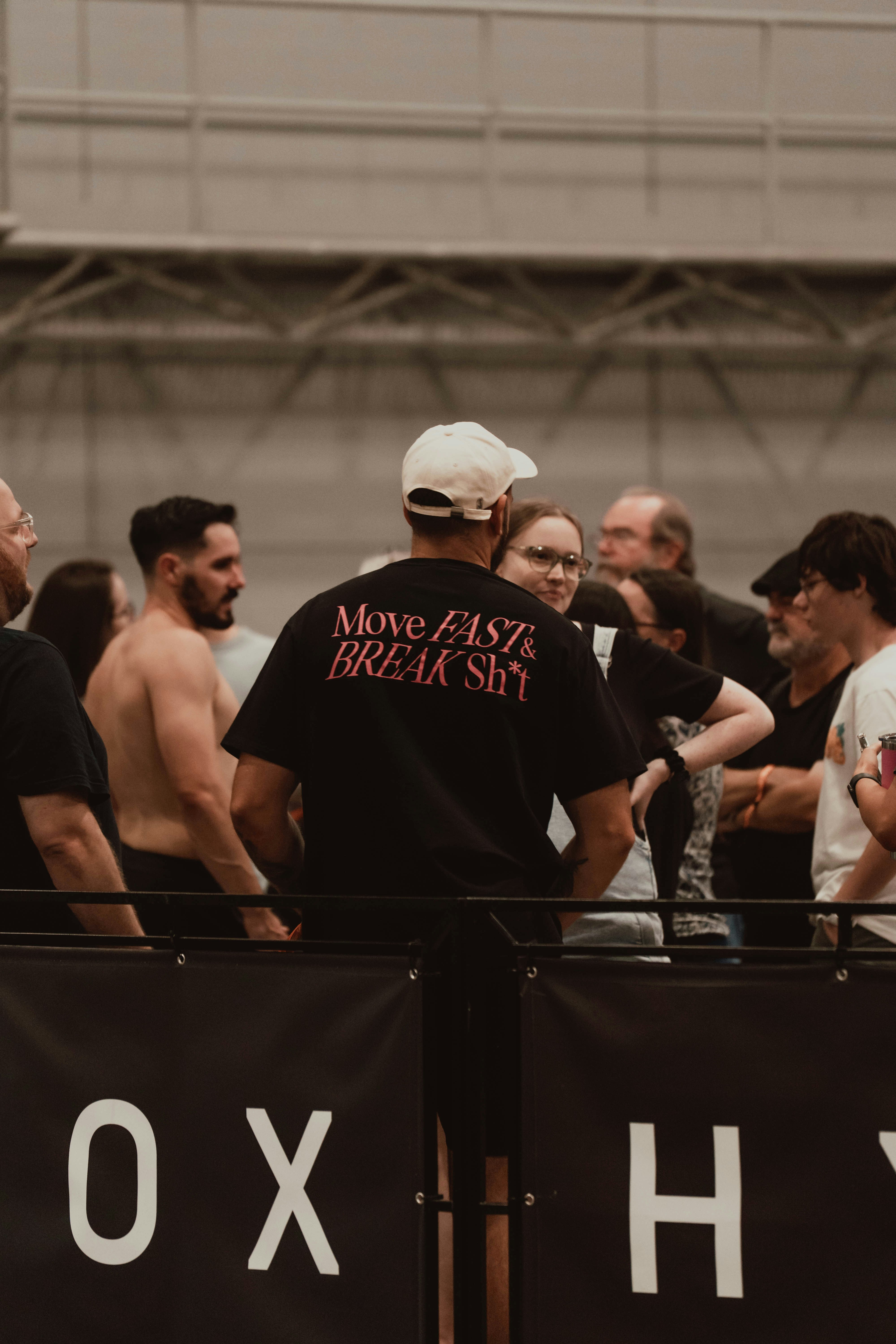 Backstage Circle: The Coach's Bold Message in a Fight-Camp Crowd