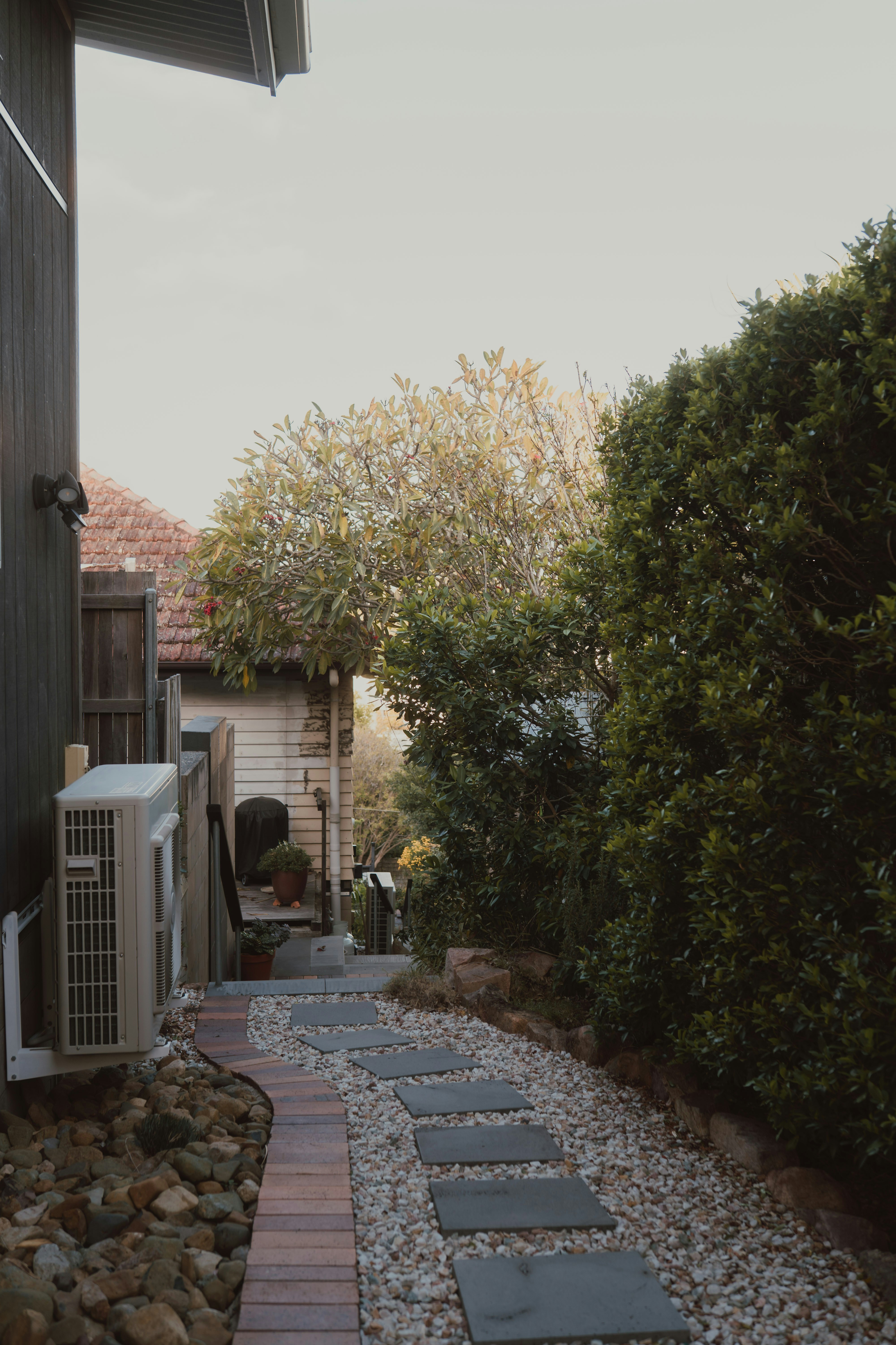 Quiet Path Through a Sunlit Courtyard