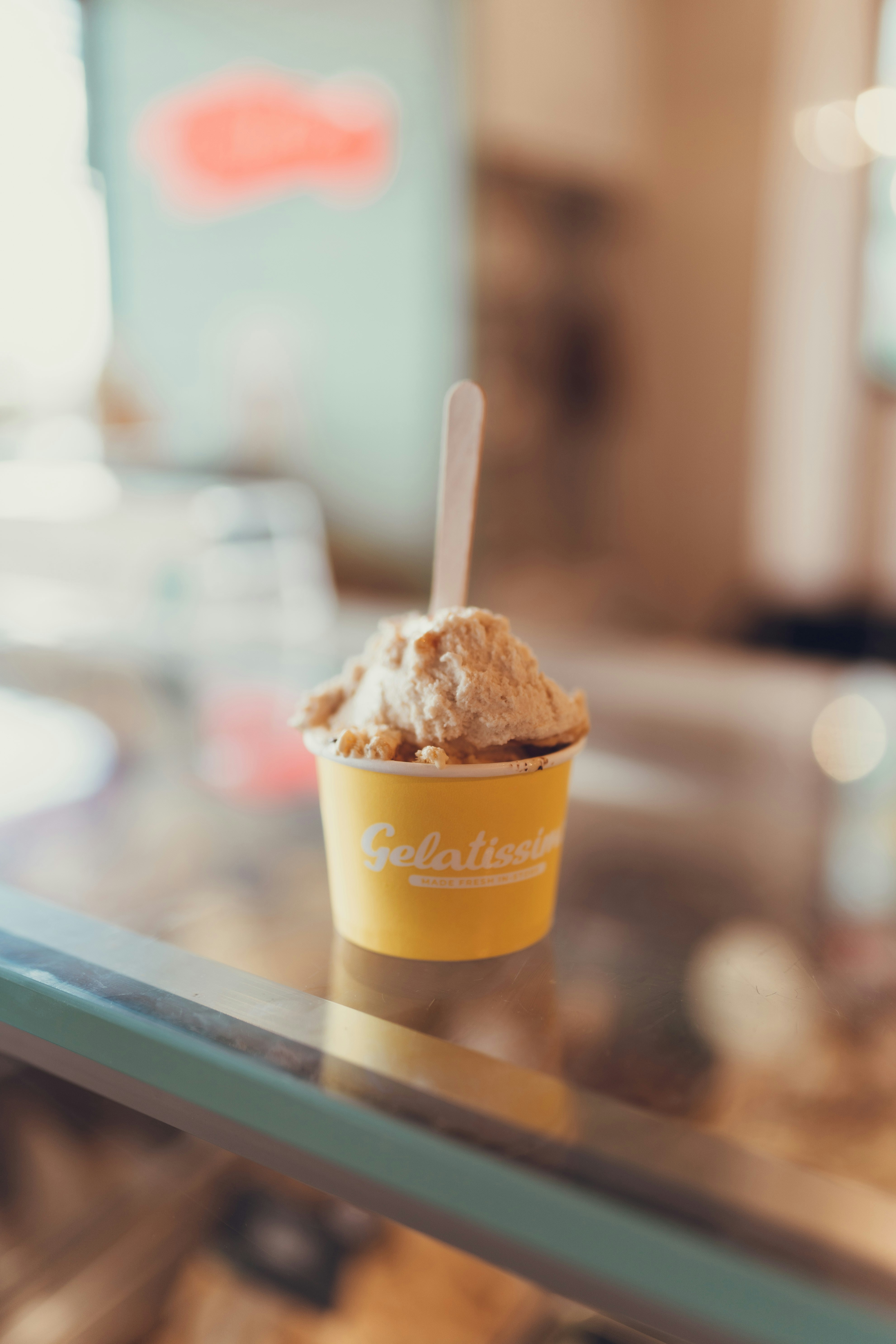 Gelato Spotlight: A Single Scoop on a Sunny Counter