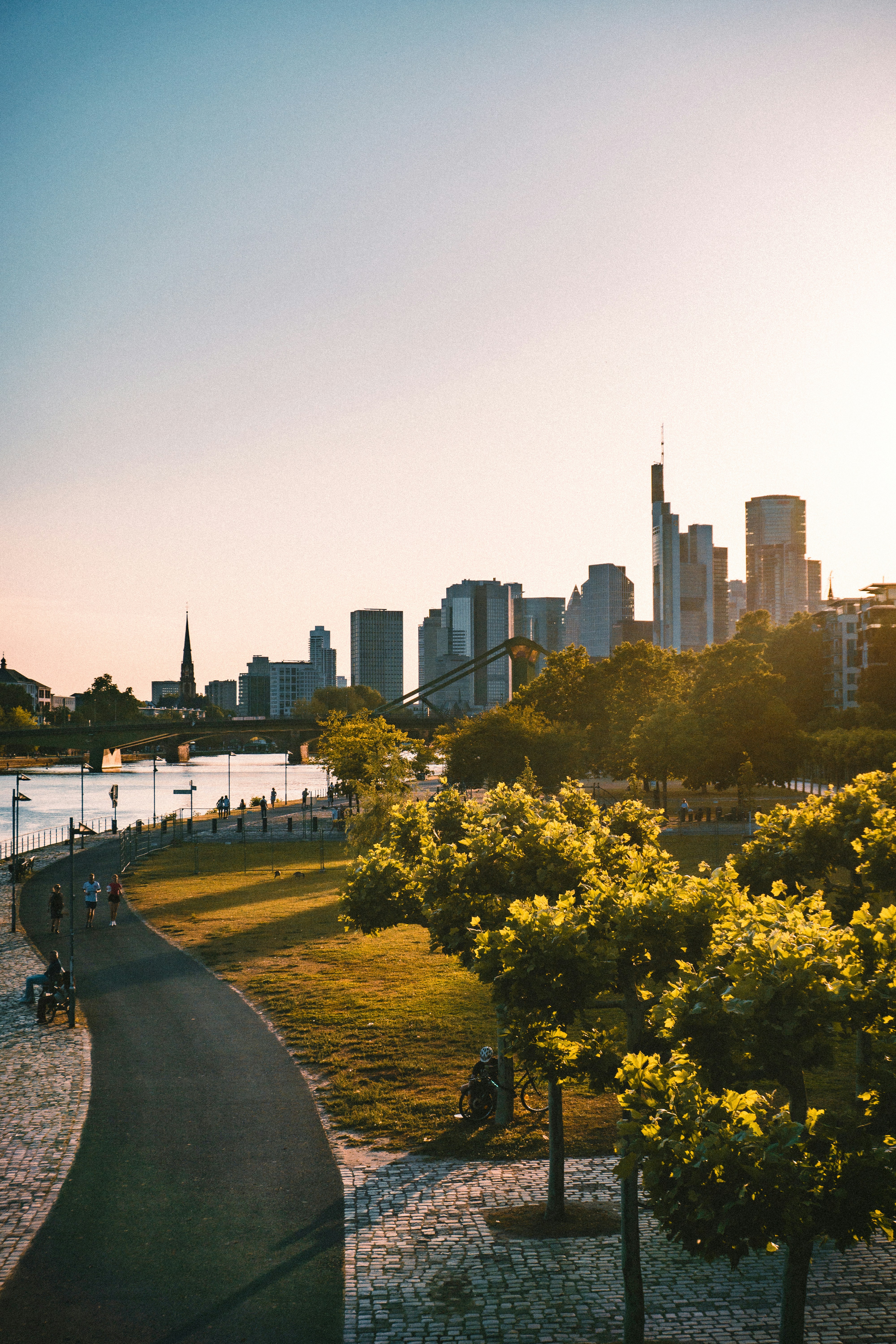Sun-kissed Riverside Skyline Stroll