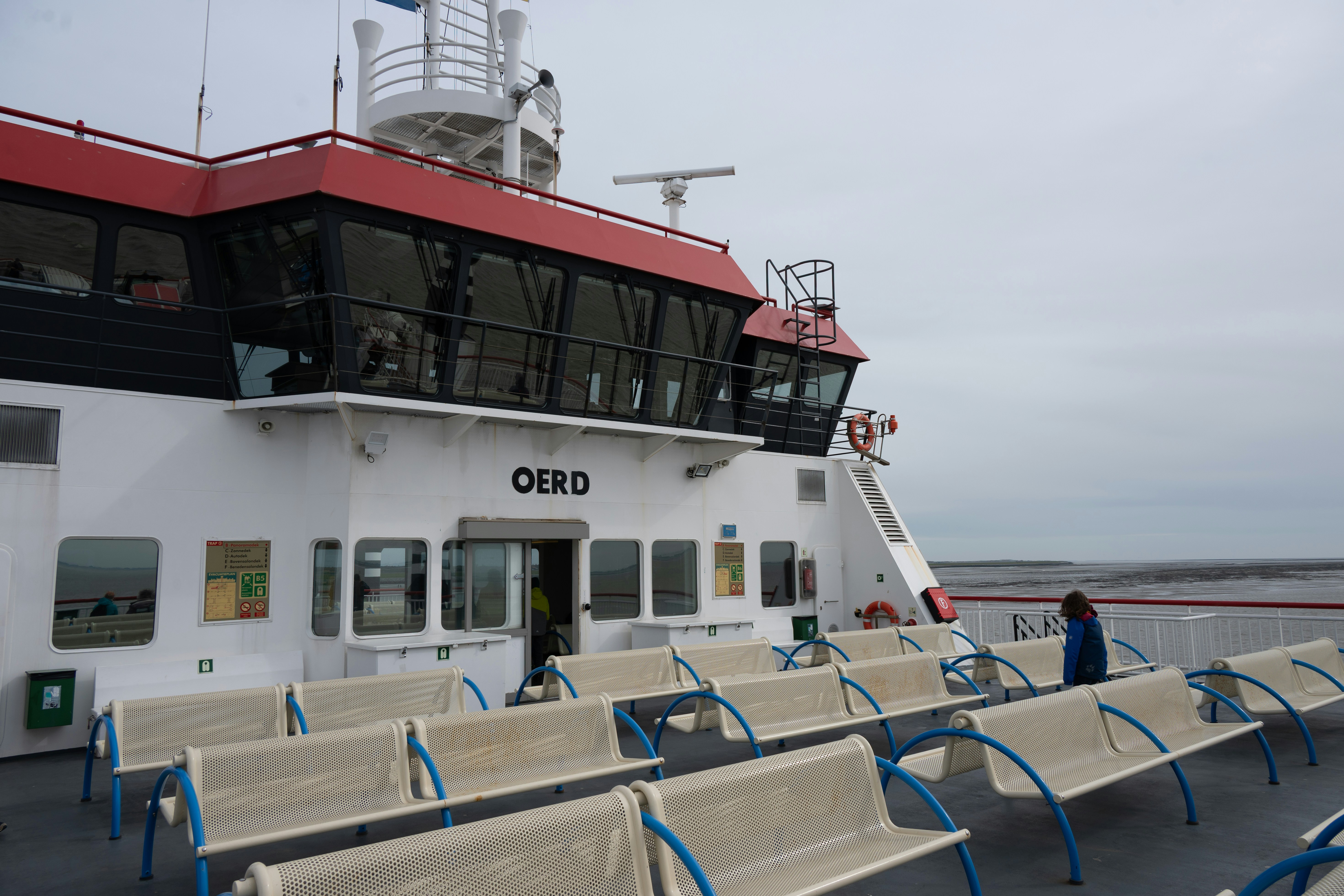 Bridge of the Oerd: A Quiet Deck Beneath a Grey Sky