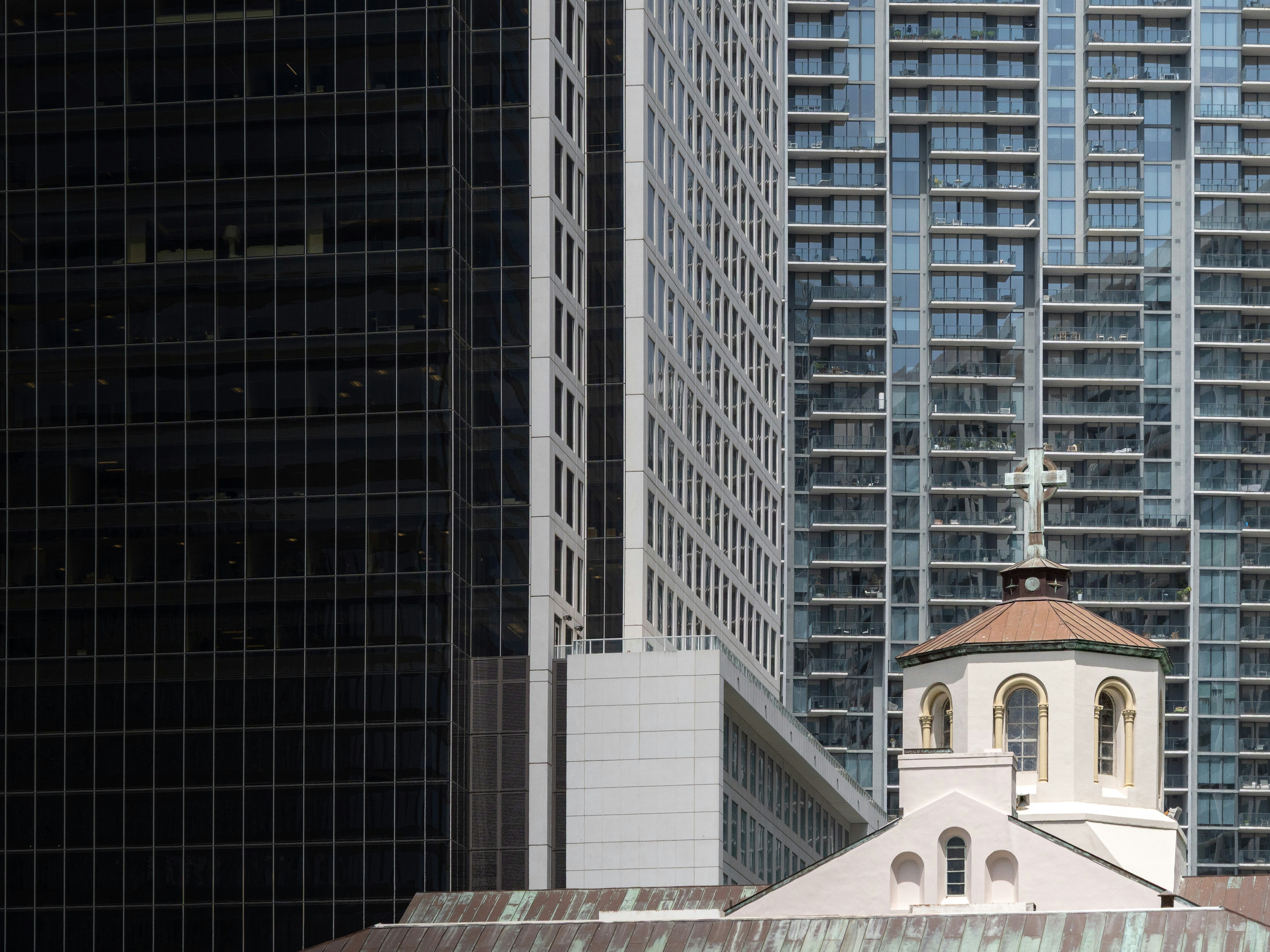 Skyline Confluence: The Dome Amid Glass Towers