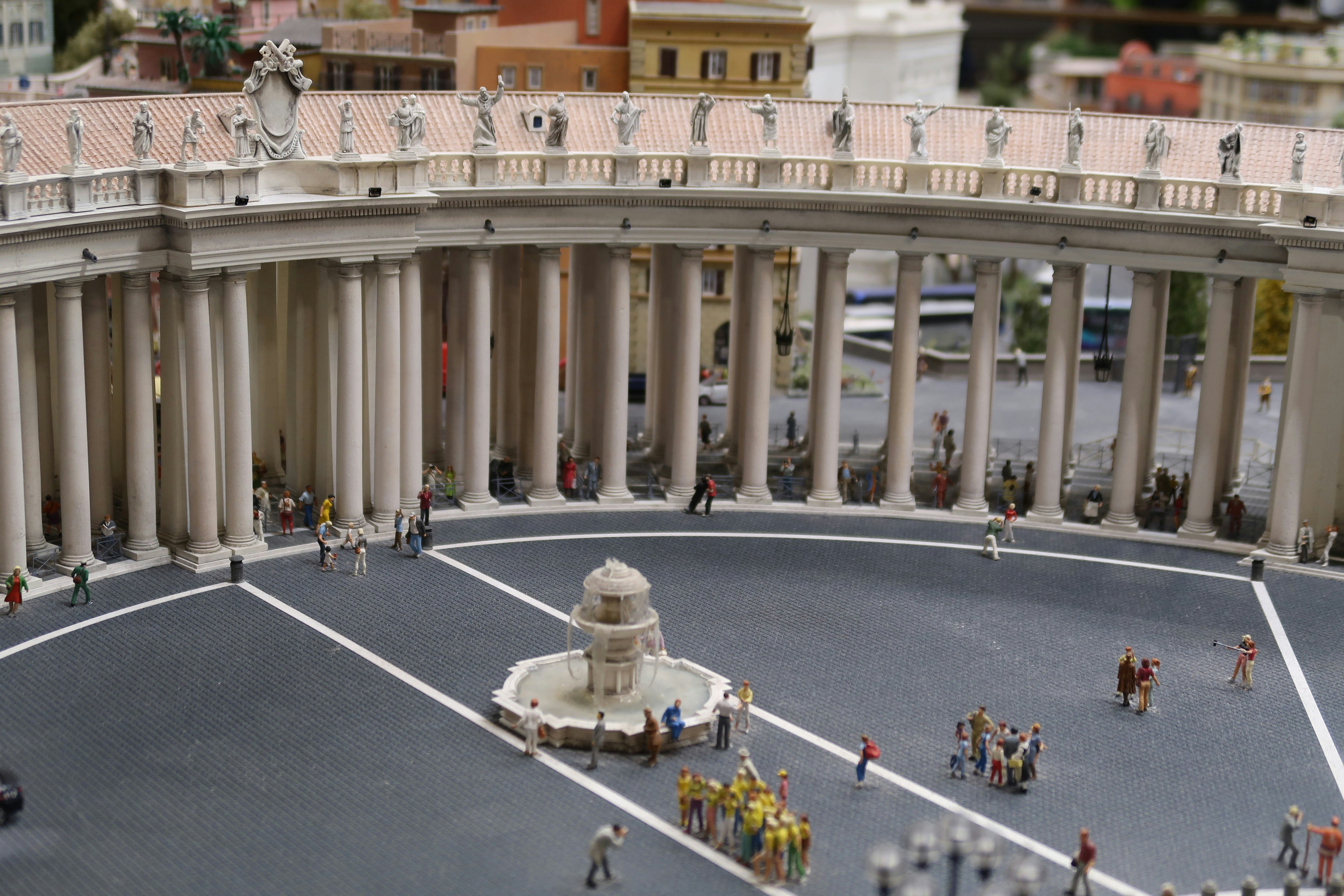 Miniature Piazza: A Tiny World Within a Colonnaded Circus